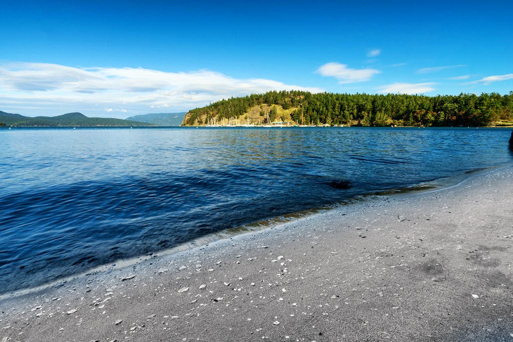 57 Mud Bay | 2 BD Lopez Island, WA Vacation Rental | Vacasa
