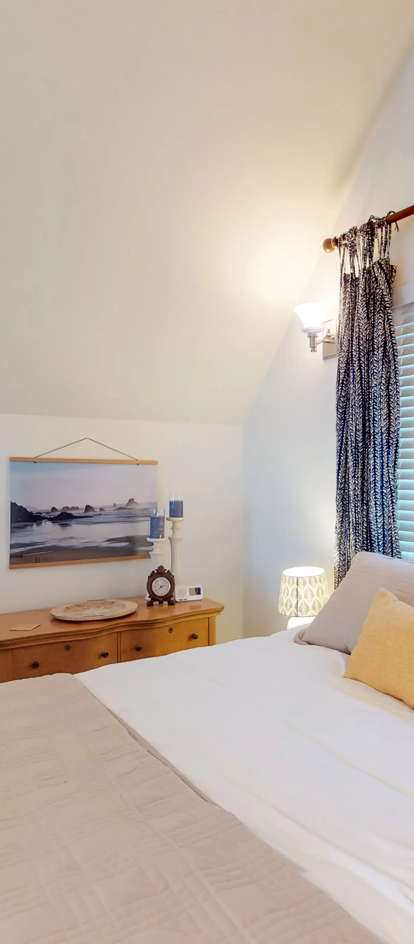 Blue Wave Cottage | 2 BD Pacific Beach, WA Vacation Rental | Vacasa