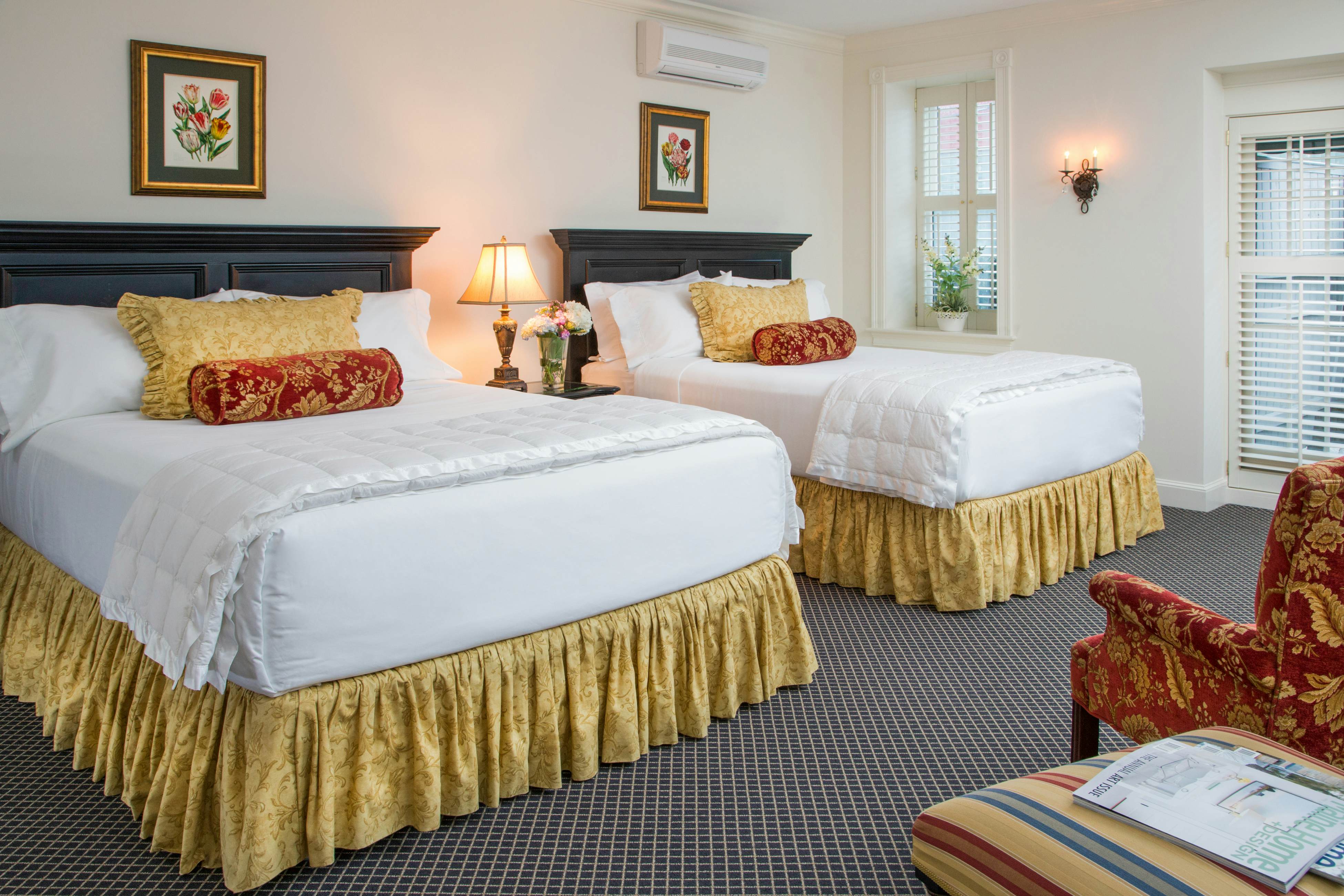 Maine Cabin Rentals, Cottage Rentals | Professionally Cleaned | Vacasa