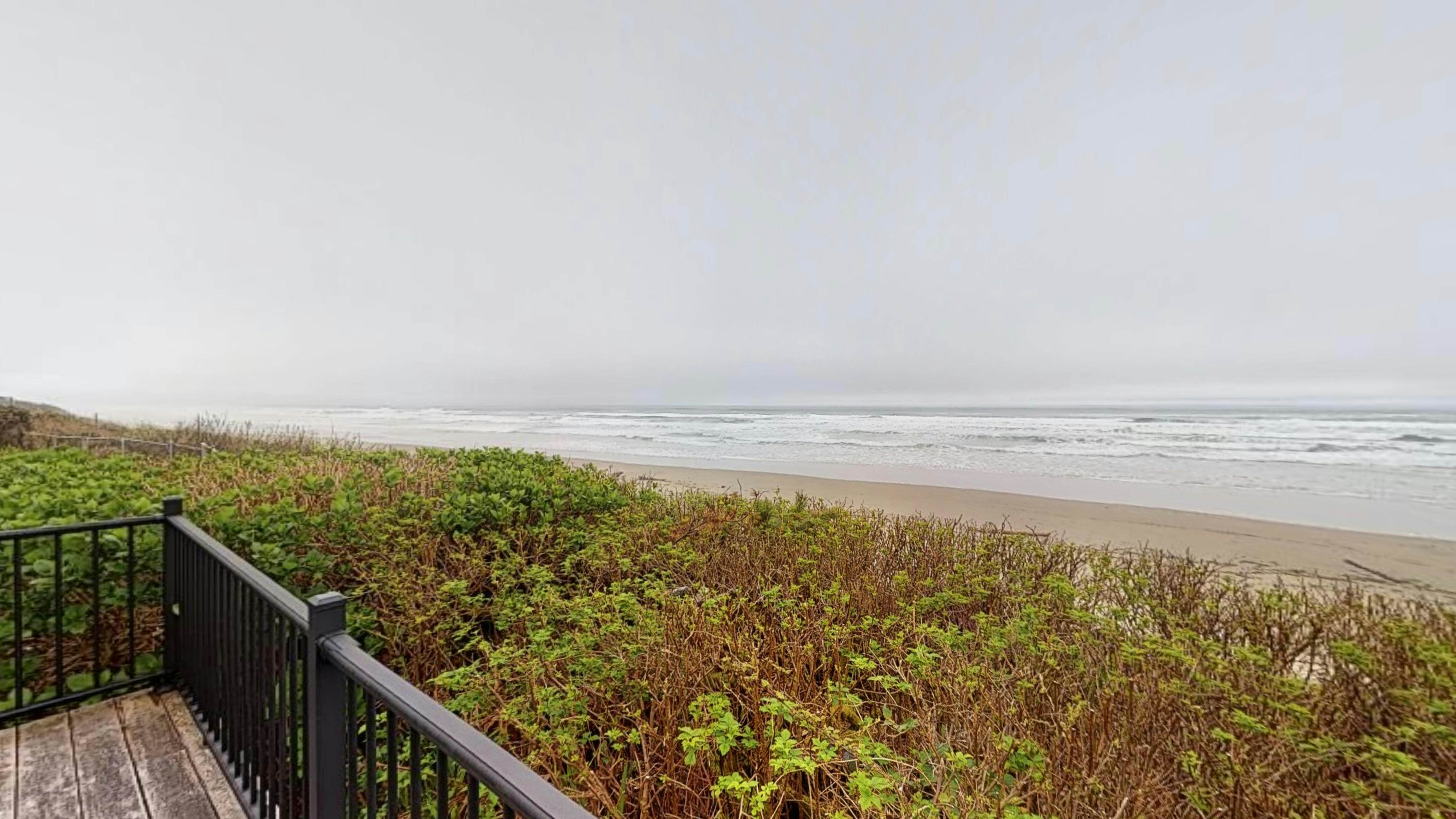 Big Stump Beach Escape | 2 BD Waldport, OR Vacation Rental | Vacasa
