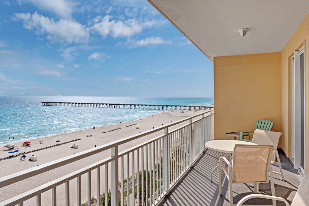 Sterling Reef Resort | Panama City Beach Condos | Vacasa