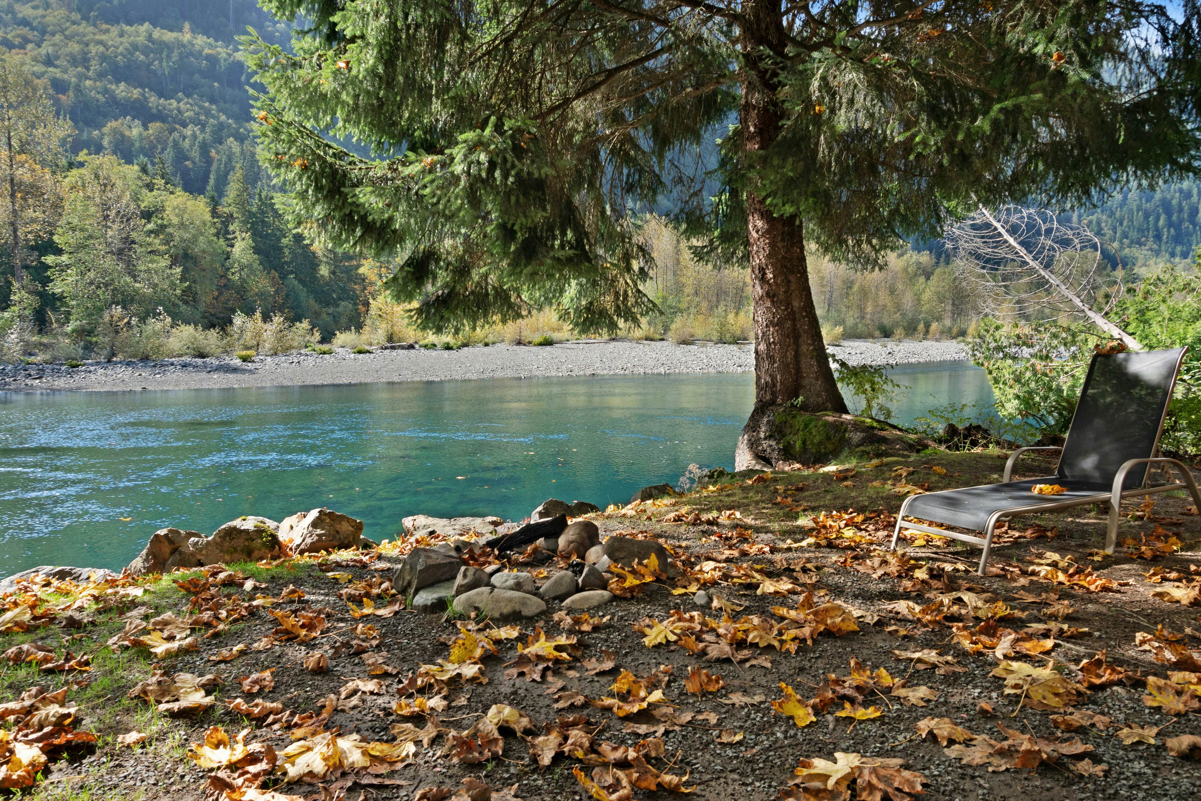 Baring Bend Lodge | 2 BD Baring, WA Vacation Rental | Vacasa