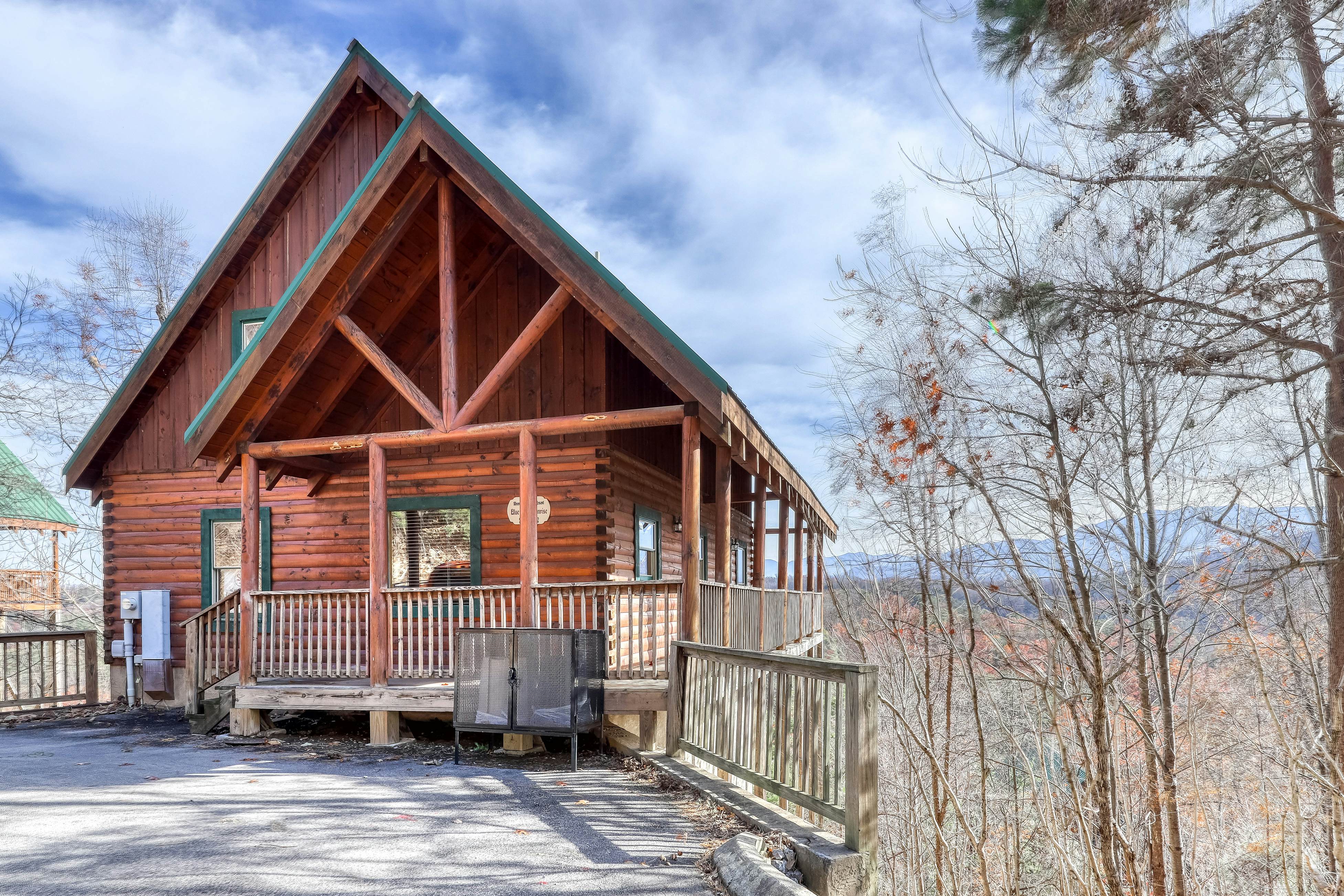 Sherwood Forest Resort: Blue Ridge Sunrise | 1 BD Pigeon Forge, TN ...