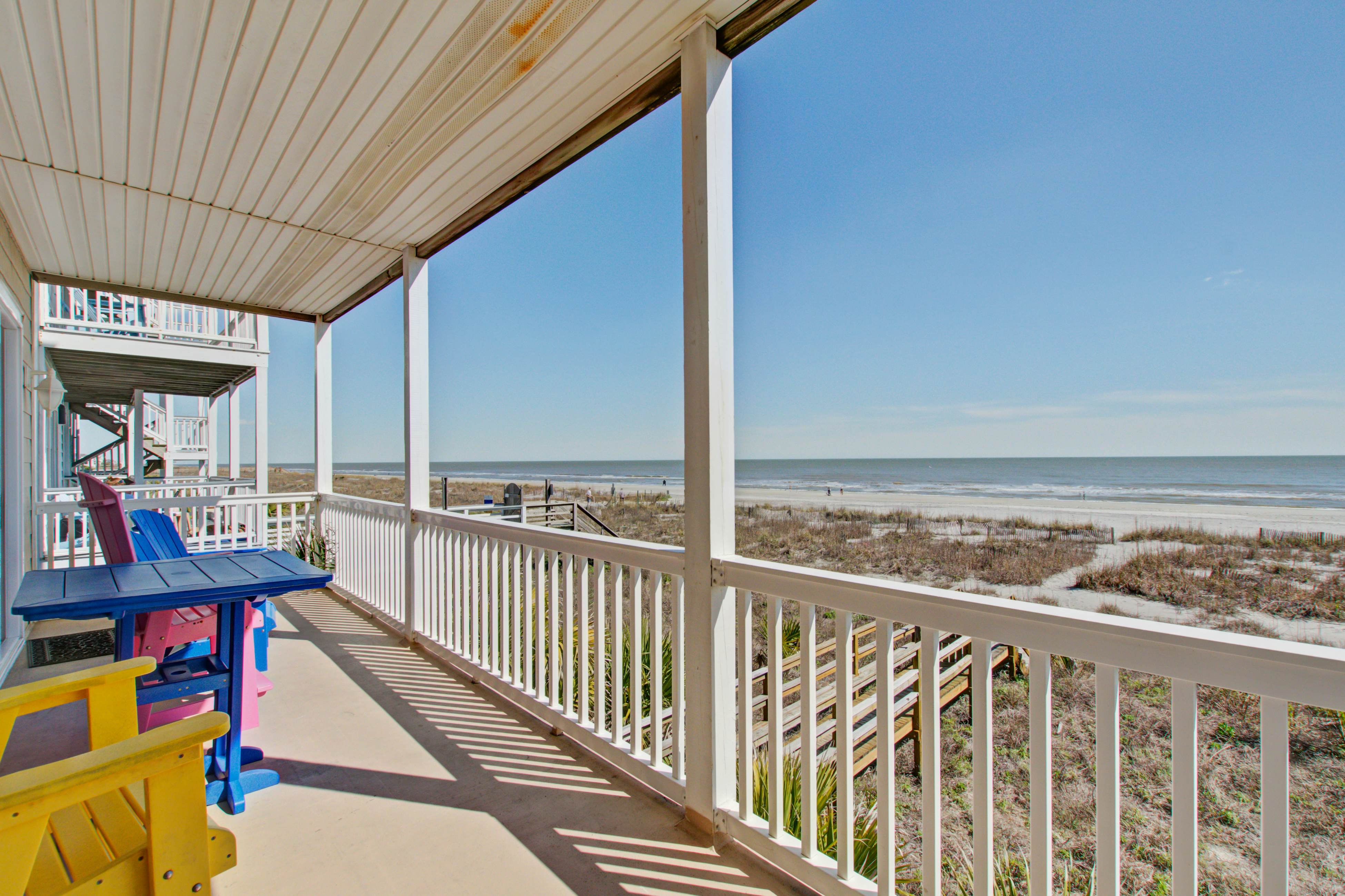 Seaside Condo 101 | 3 BD Folly Beach, SC Vacation Rental | Vacasa
