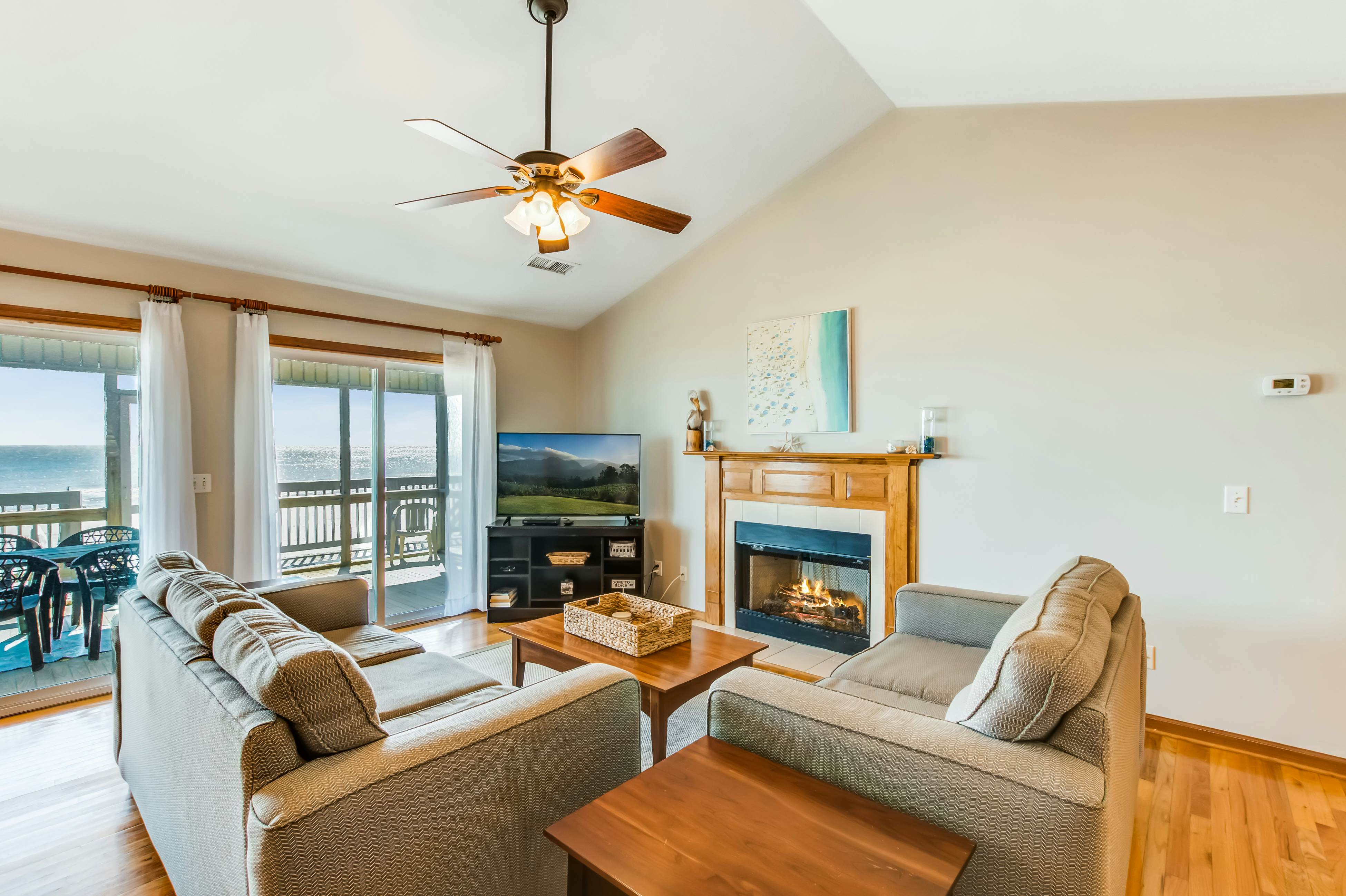 Folly Beach Vacation Rentals, Oceanfront | Professionally Cleaned | Vacasa