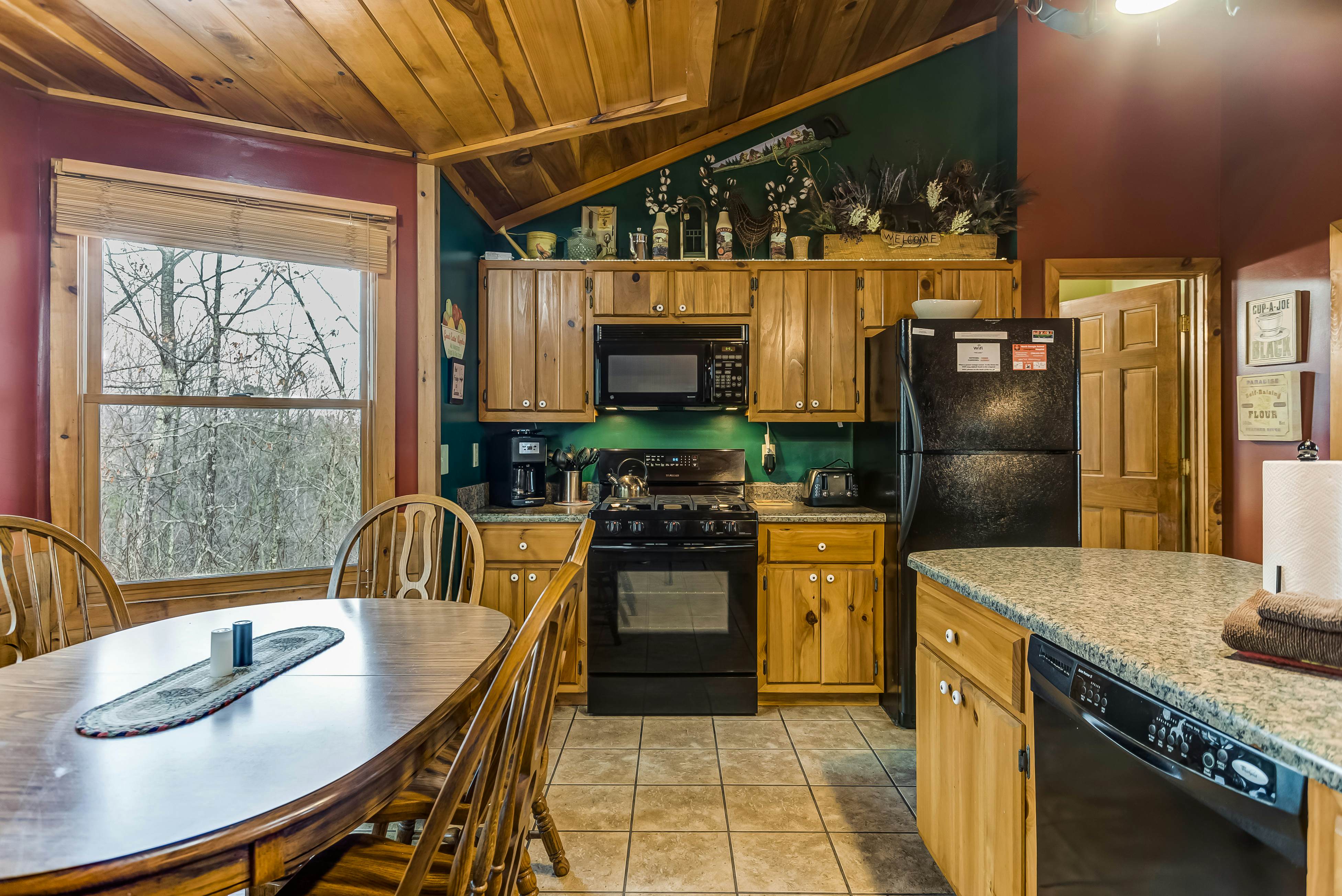 Picabo Cabin | 3 BD Blue Ridge, GA Vacation Rental | Vacasa