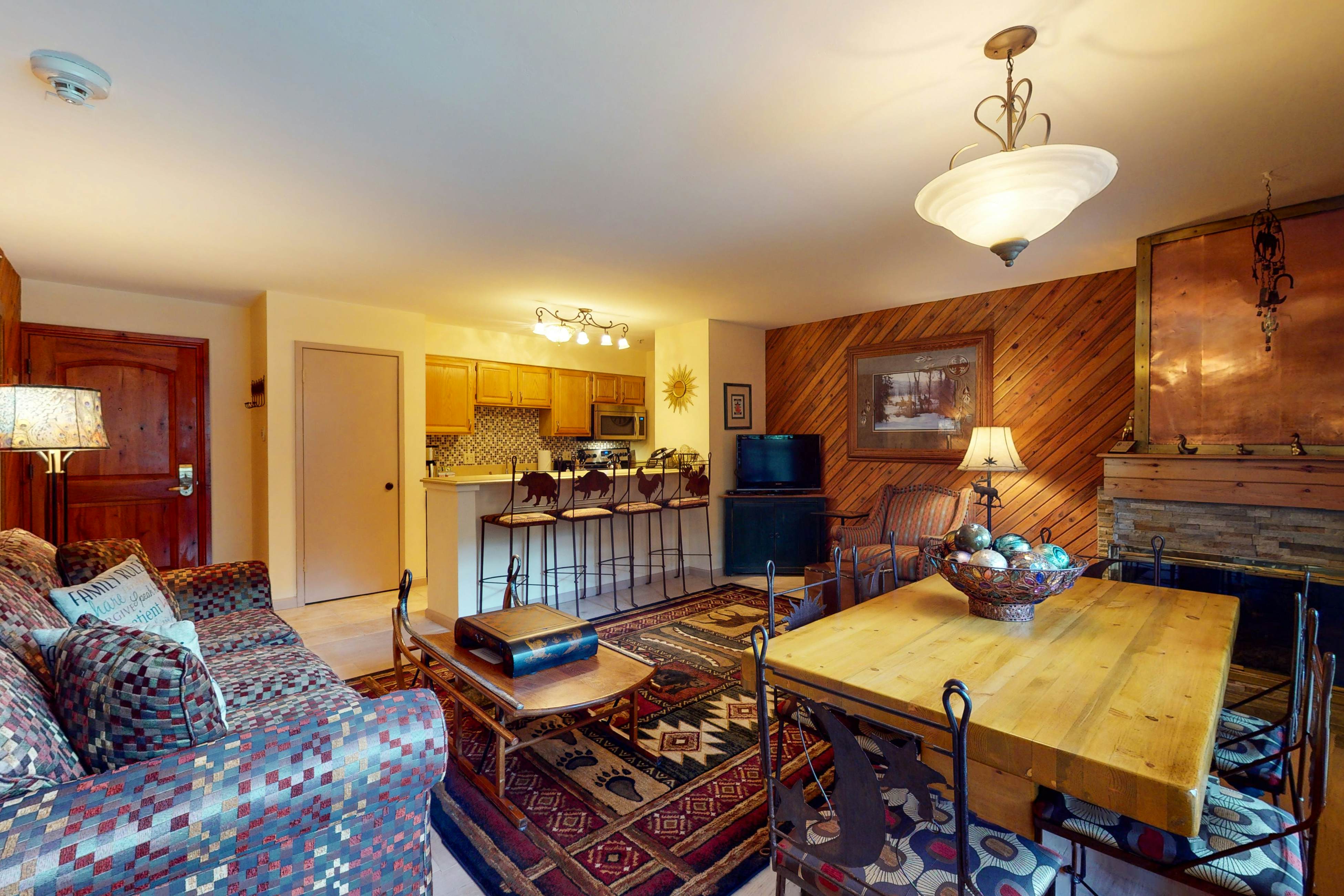 Lion Square Lodge at the Gondola in Vail, CO | Vacasa