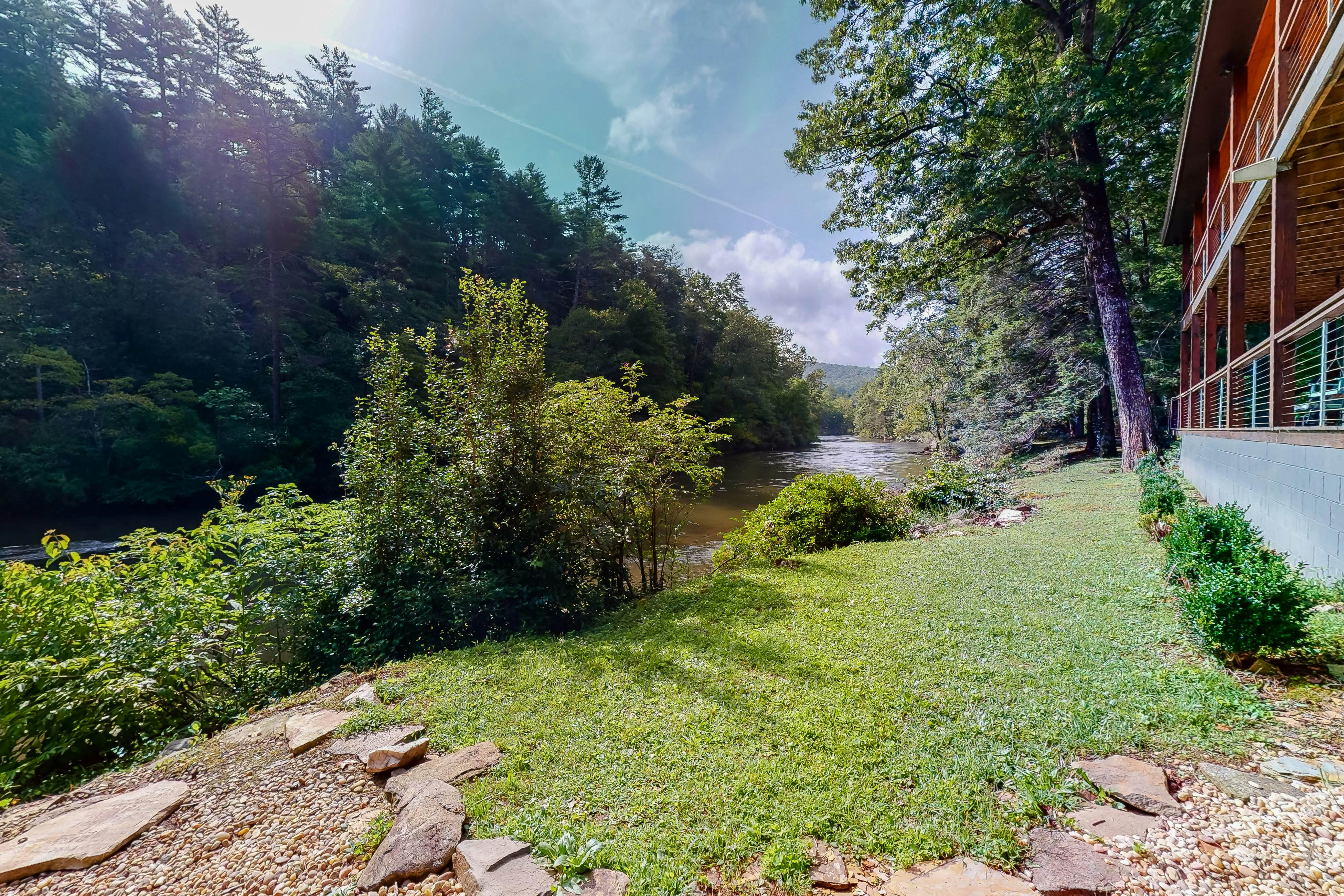 Aska Base Camp | 3 BD Blue Ridge, GA Vacation Rental | Vacasa