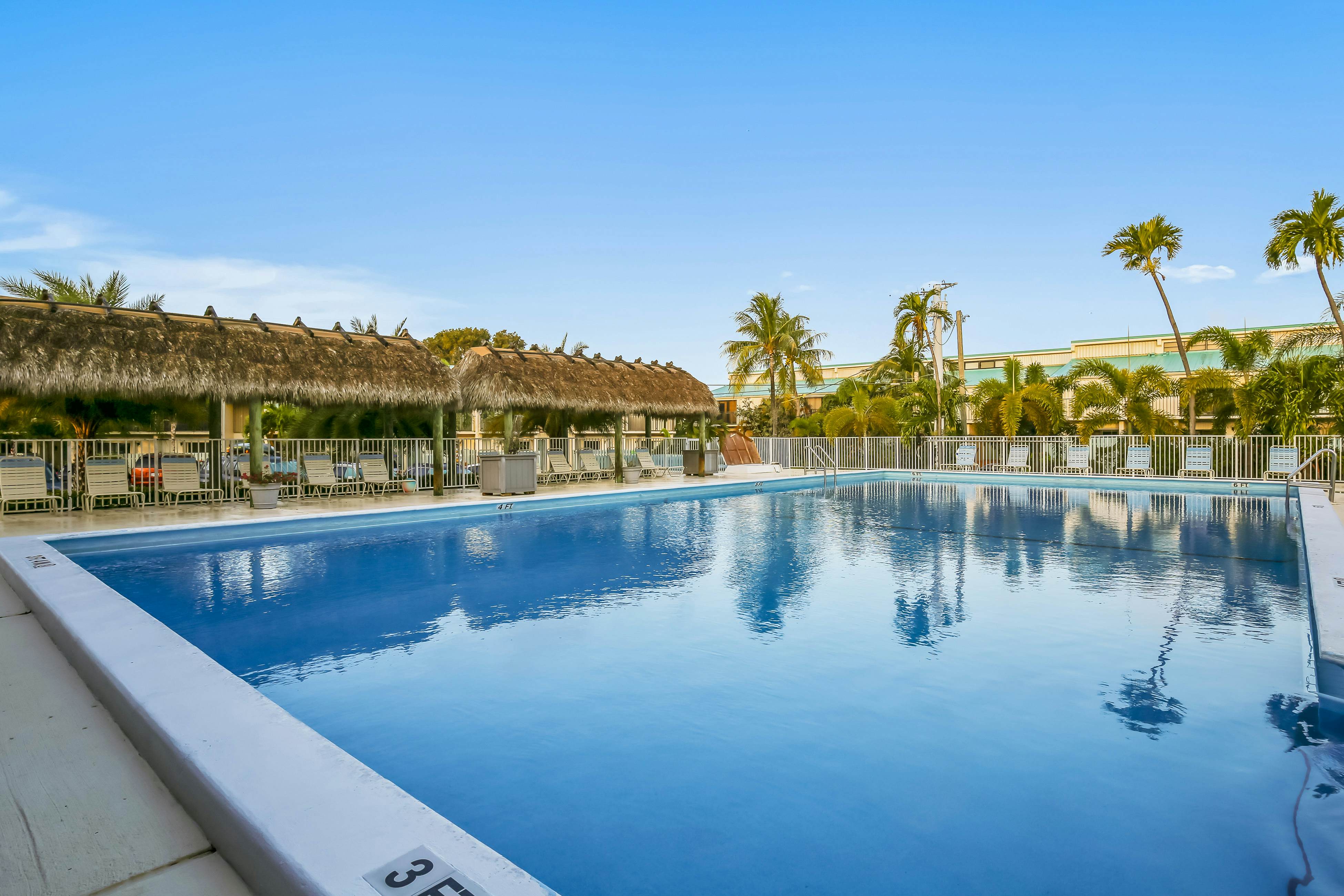 Executive Bay Club Condo M-1 | 2 BD Islamorada, FL Vacation Rental | Vacasa