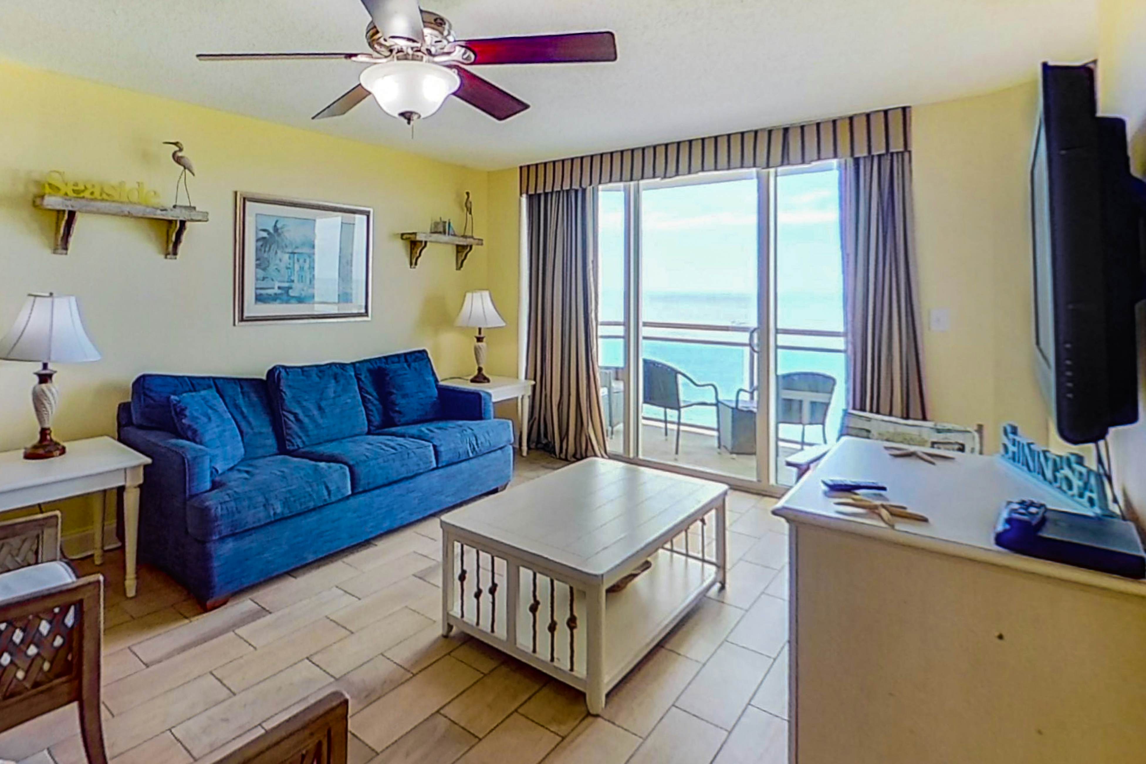 Bahama Sands Luxury Condo Rentals, Accommodations | Vacasa