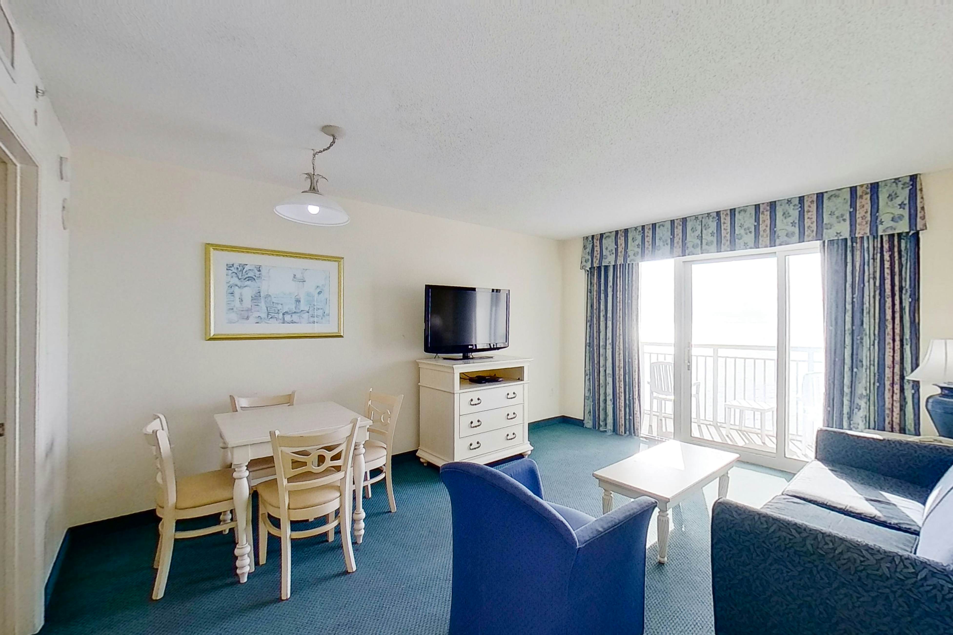Bay Watch Resort & Conference Center | Myrtle Beach Rentals | Vacasa