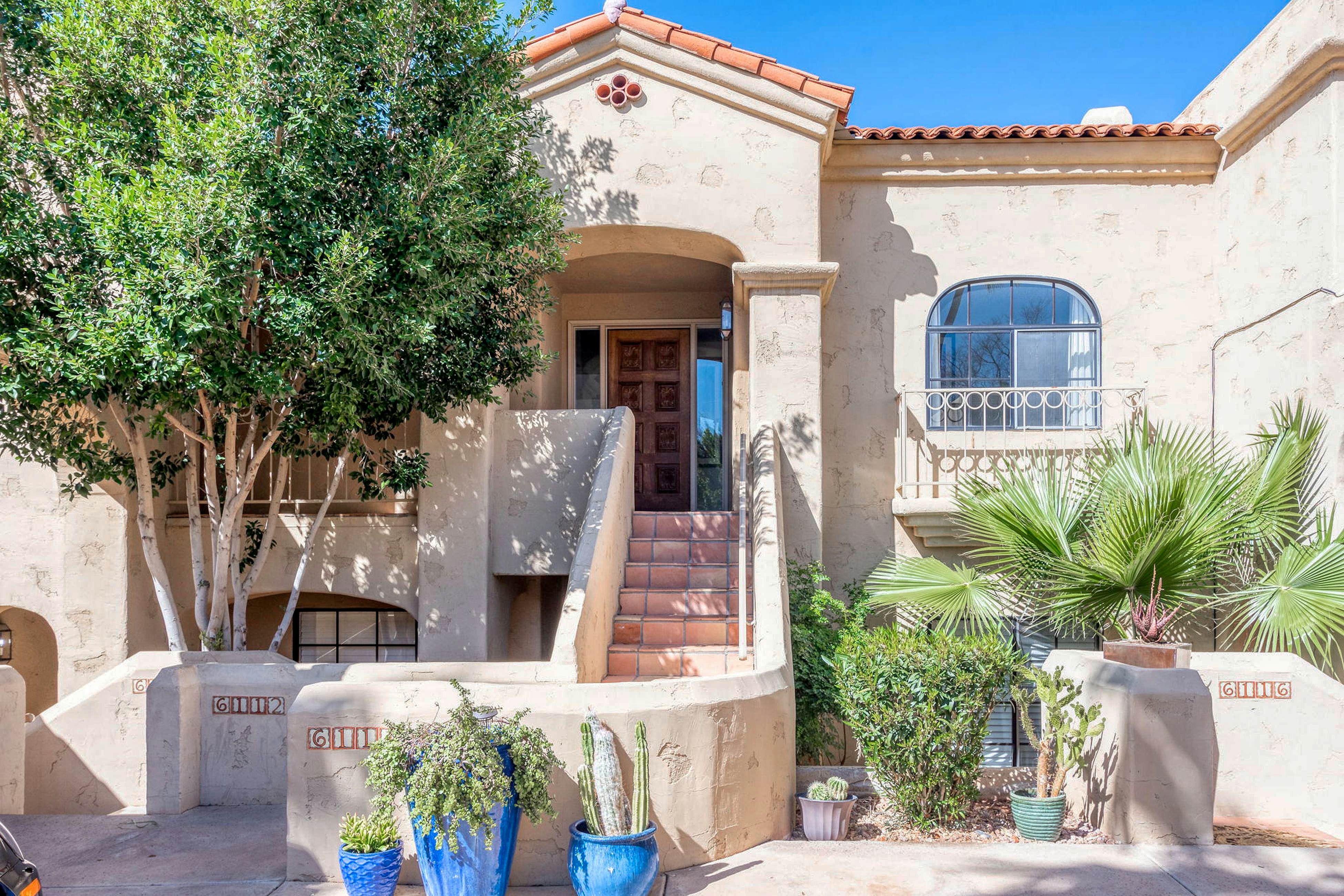 Phoenix Vacation Rentals, Vacation Homes, Condo Rentals | Vacasa