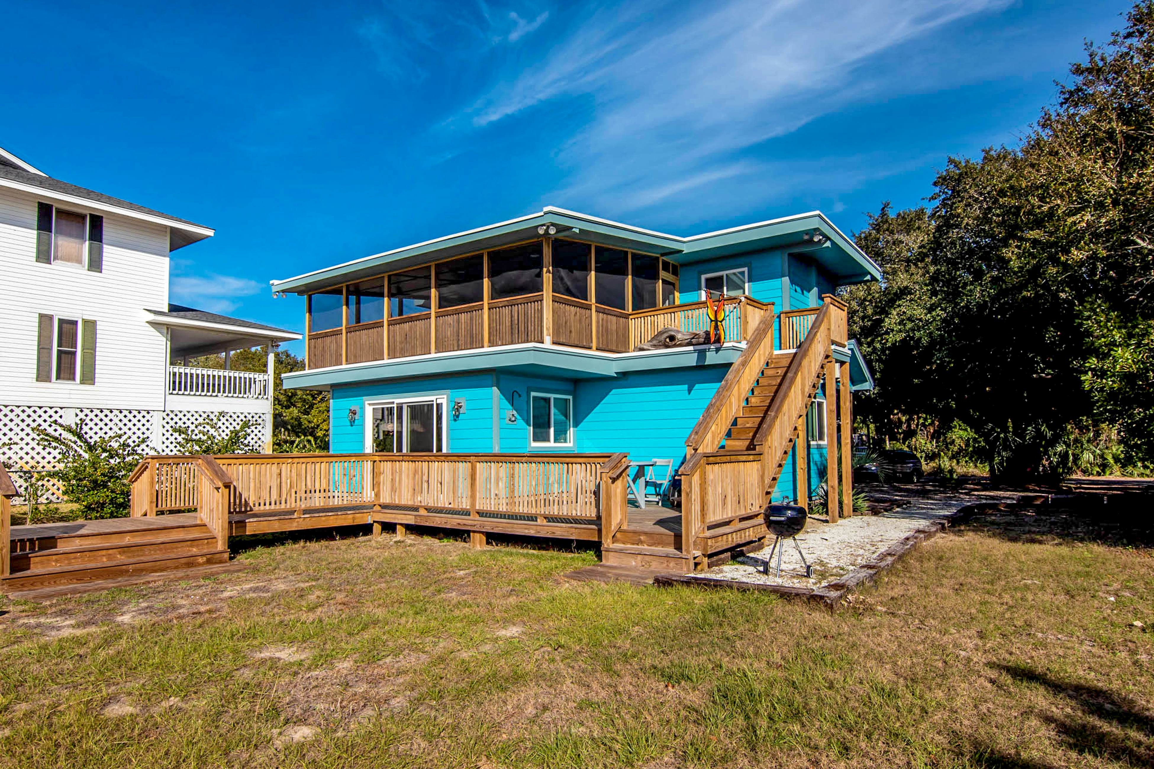 Davis | 3 BD Edisto Beach, SC Vacation Rental | Vacasa