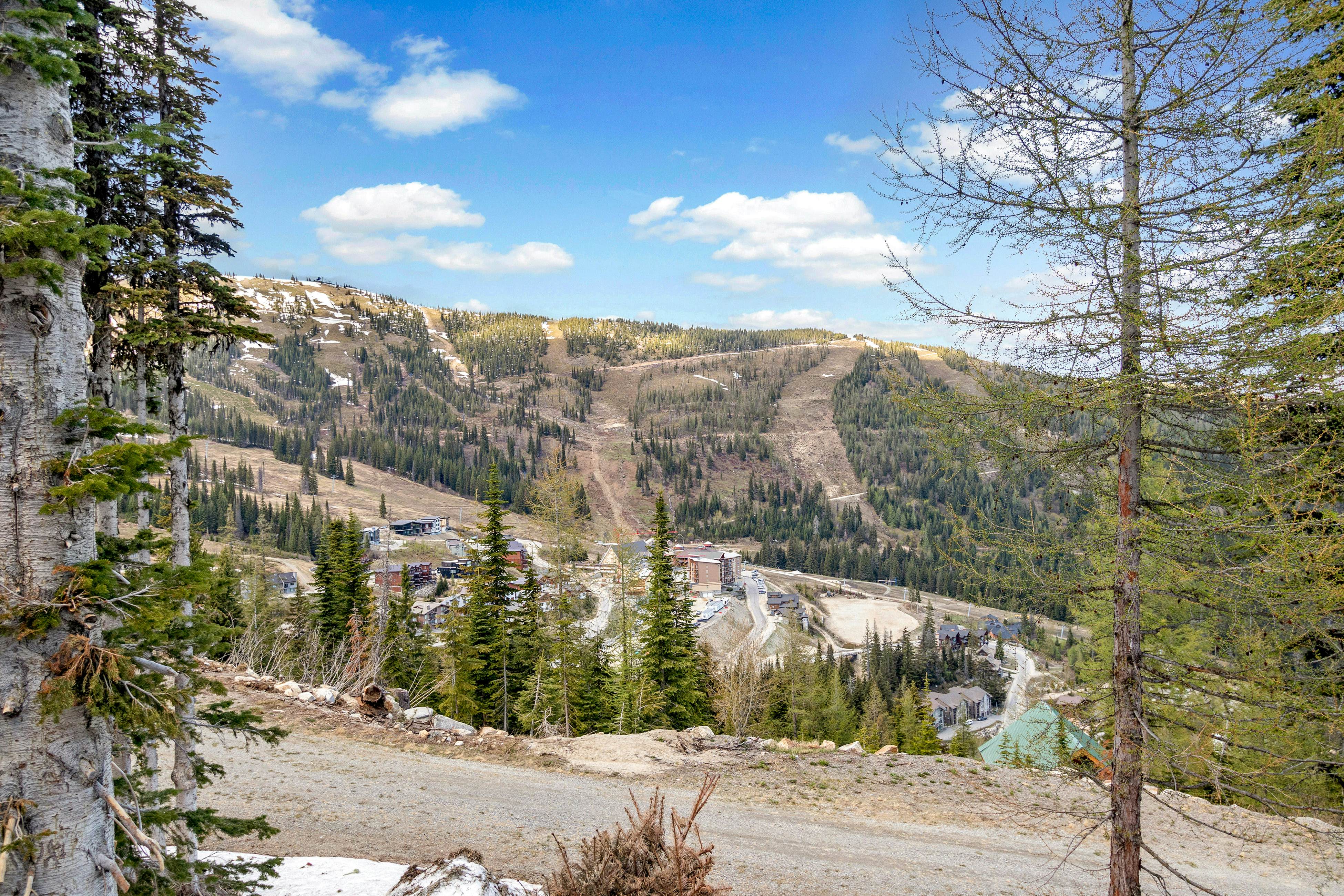 The Castle - Chateau De Melusine | 2 BD Sandpoint, ID Vacation Rental ...