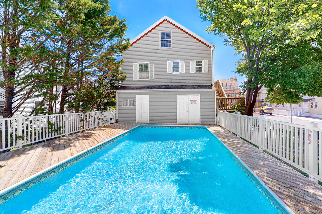 Coastal Beach House | 4 Bed Ocean City, MD House | Vacasa