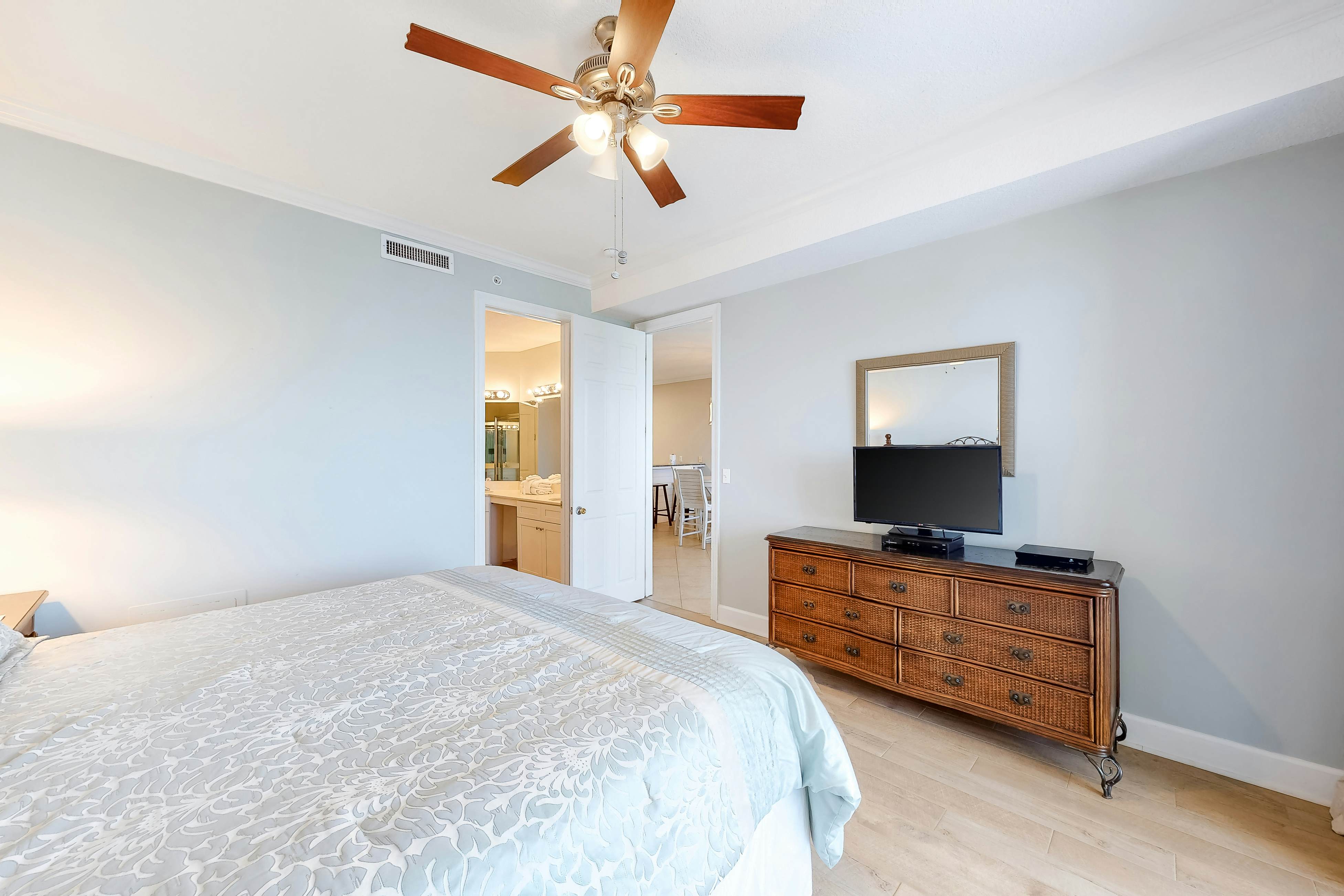 Grand Pointe 408 | 3 BD Orange Beach, AL Vacation Rental | Vacasa