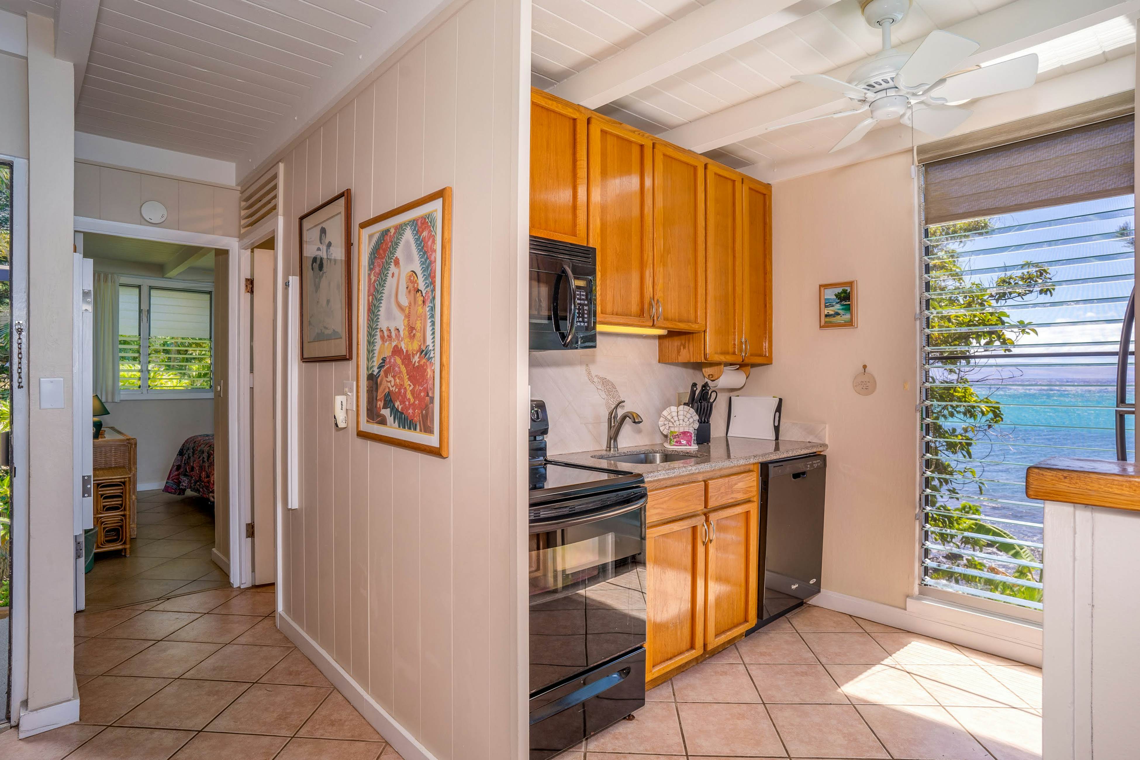 Mahina Surf 228 | 2 BD Lahaina, HI Vacation Rental | Vacasa