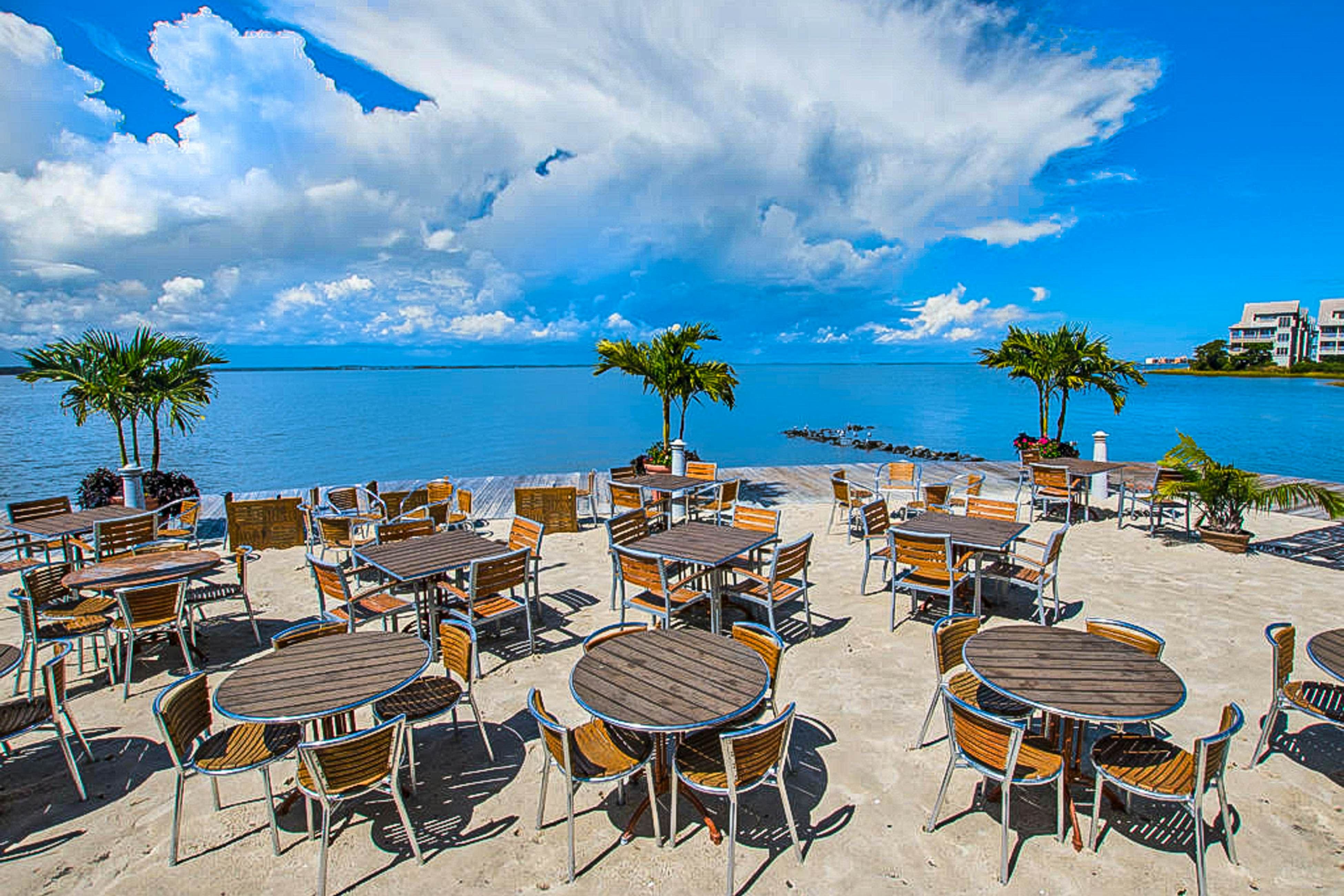 Sunset Island - 55 Island Edge | 6 BD Ocean City, MD Vacation Rental ...