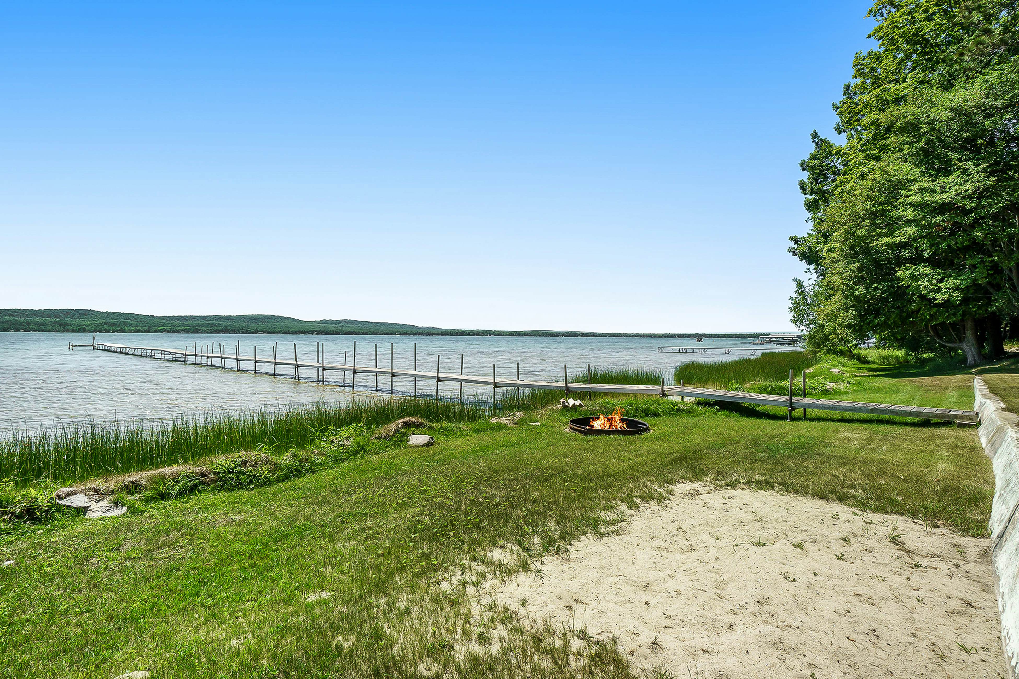 Serenity | 3 BD Honor, MI Vacation Rental | Vacasa