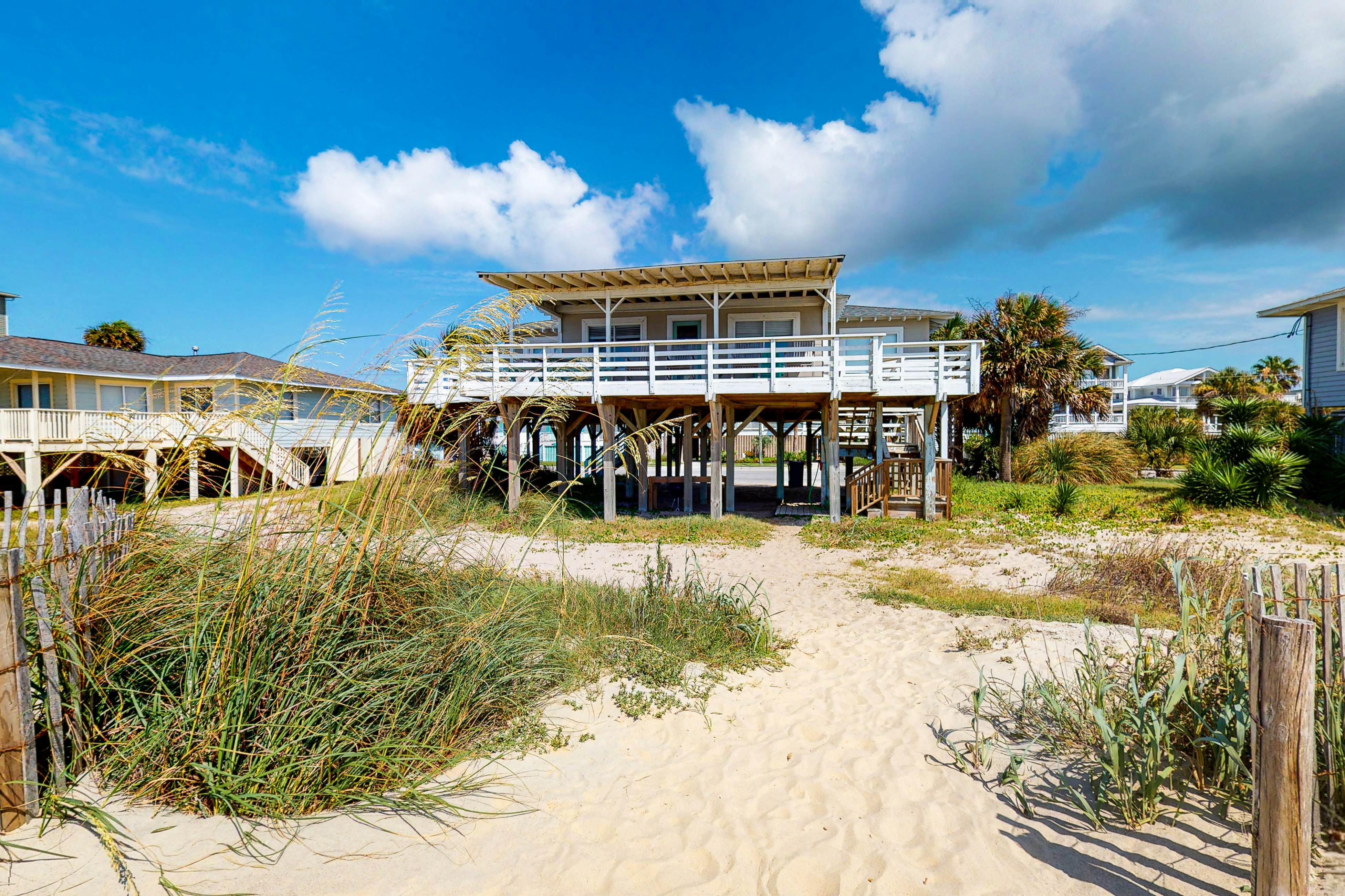 Sea Plus | 4 BD Edisto Beach, SC Vacation Rental | Vacasa