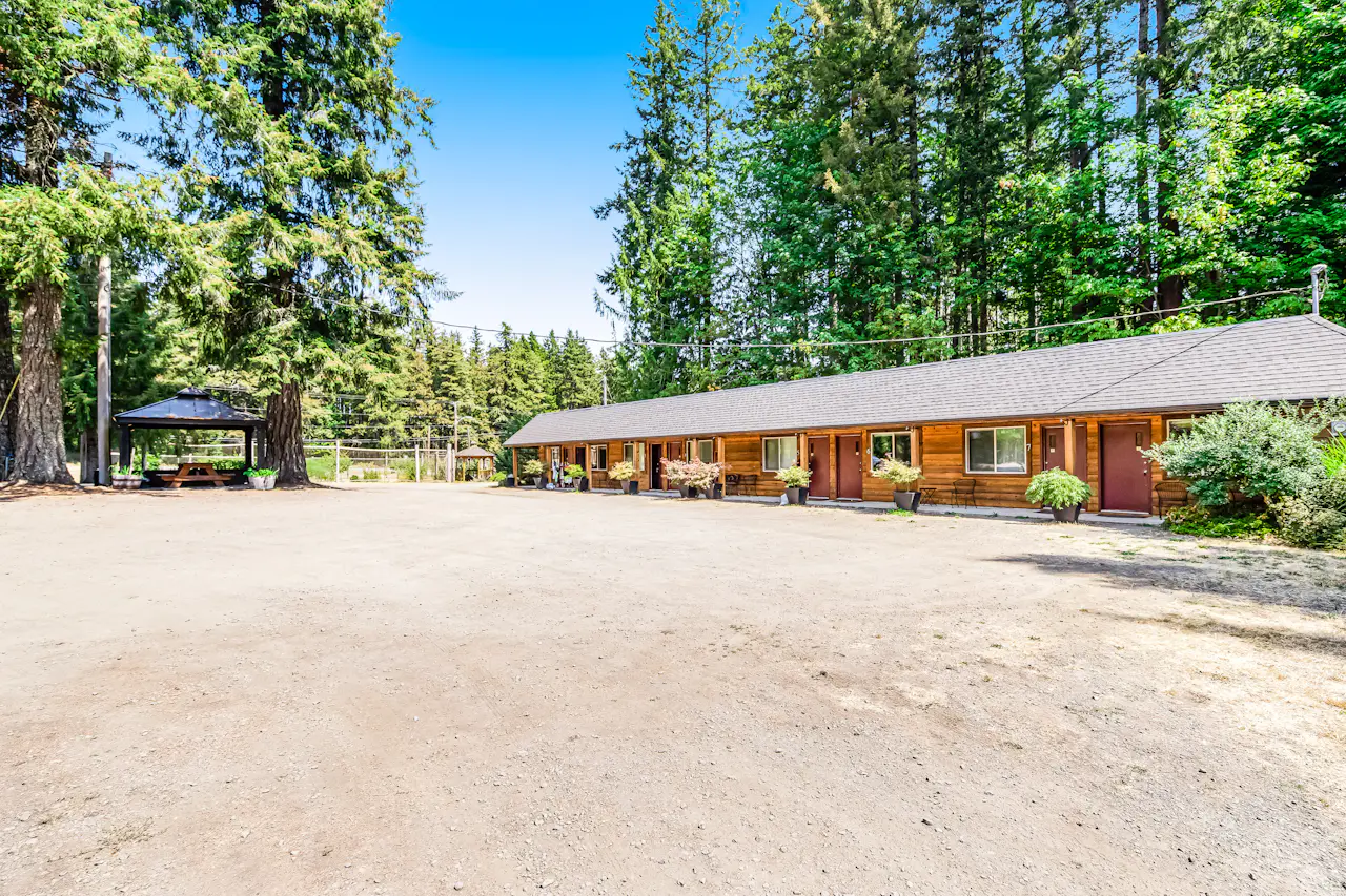 Mount Worthington Room 6 at Mount Walker Inn | 0 Bed Quilcene, WA ...