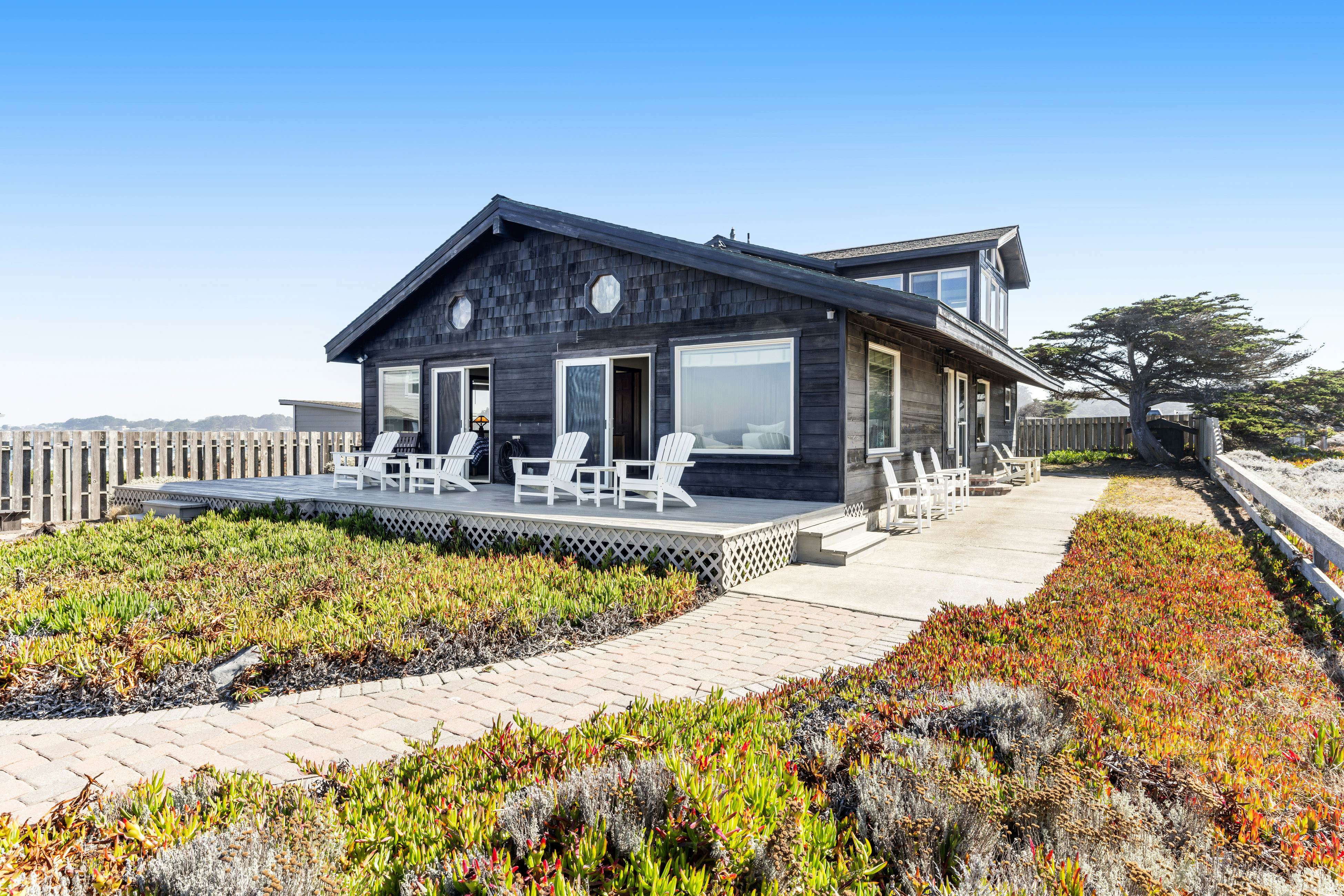 Fort Bragg, CA Vacation Rentals, Cabins, Cottages | Vacasa