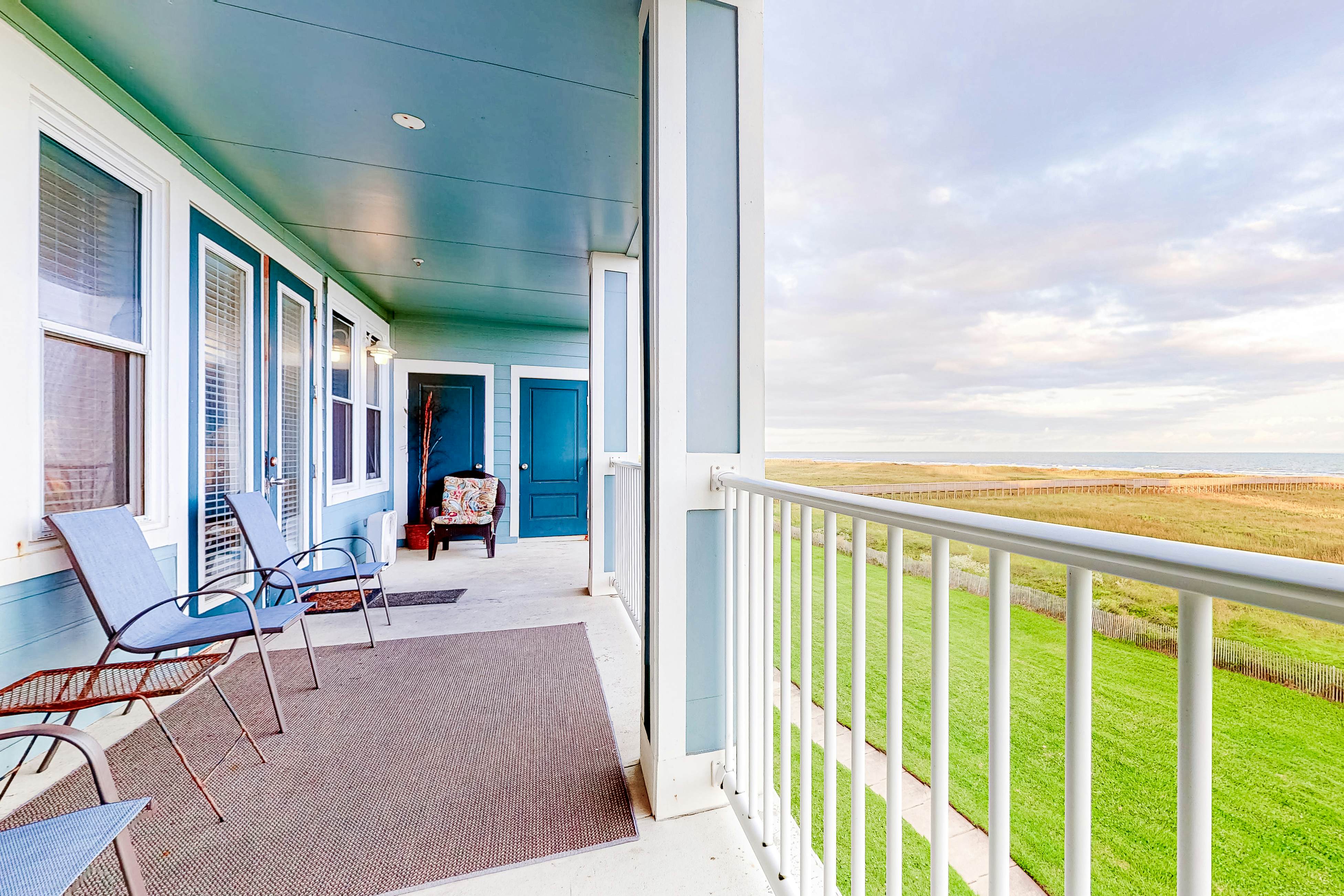 Pointe West Resort: Treasure on the Beach | 2 BD Galveston, TX Vacation ...