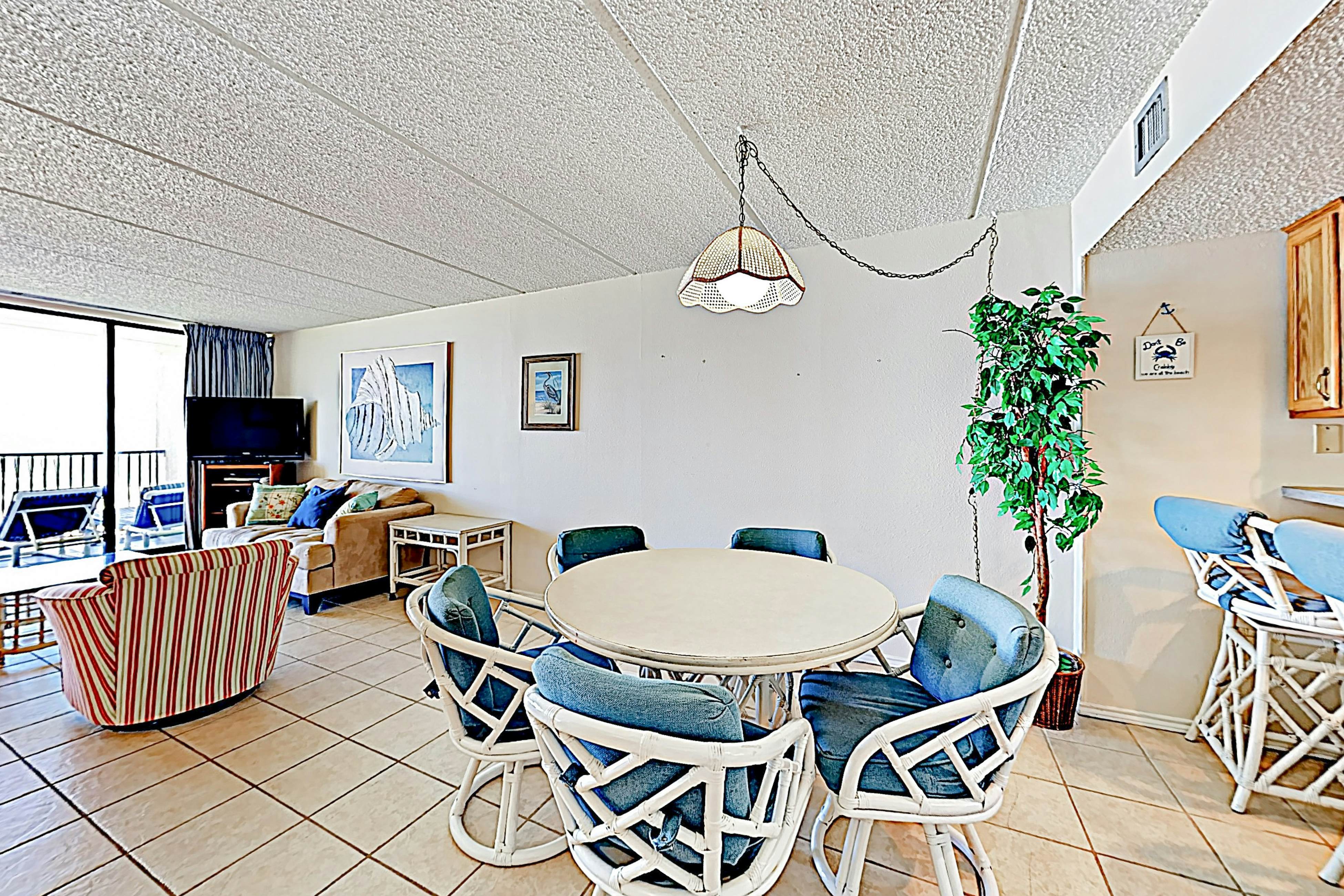 South Padre Island Vacation Rentals, Condos, Beach House Rentals | Vacasa
