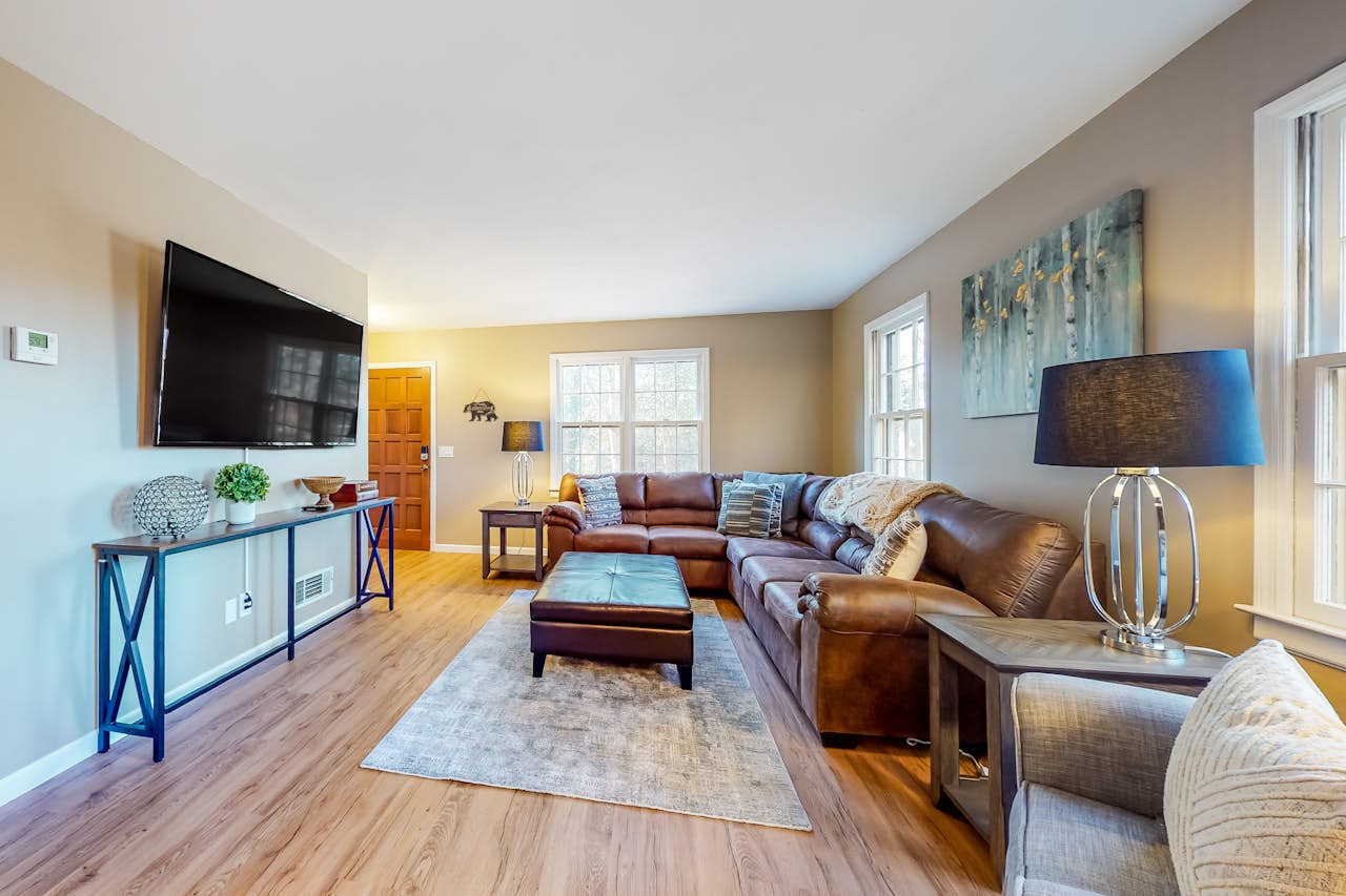 On The Berg | 4 Bed Helen, GA House | Vacasa