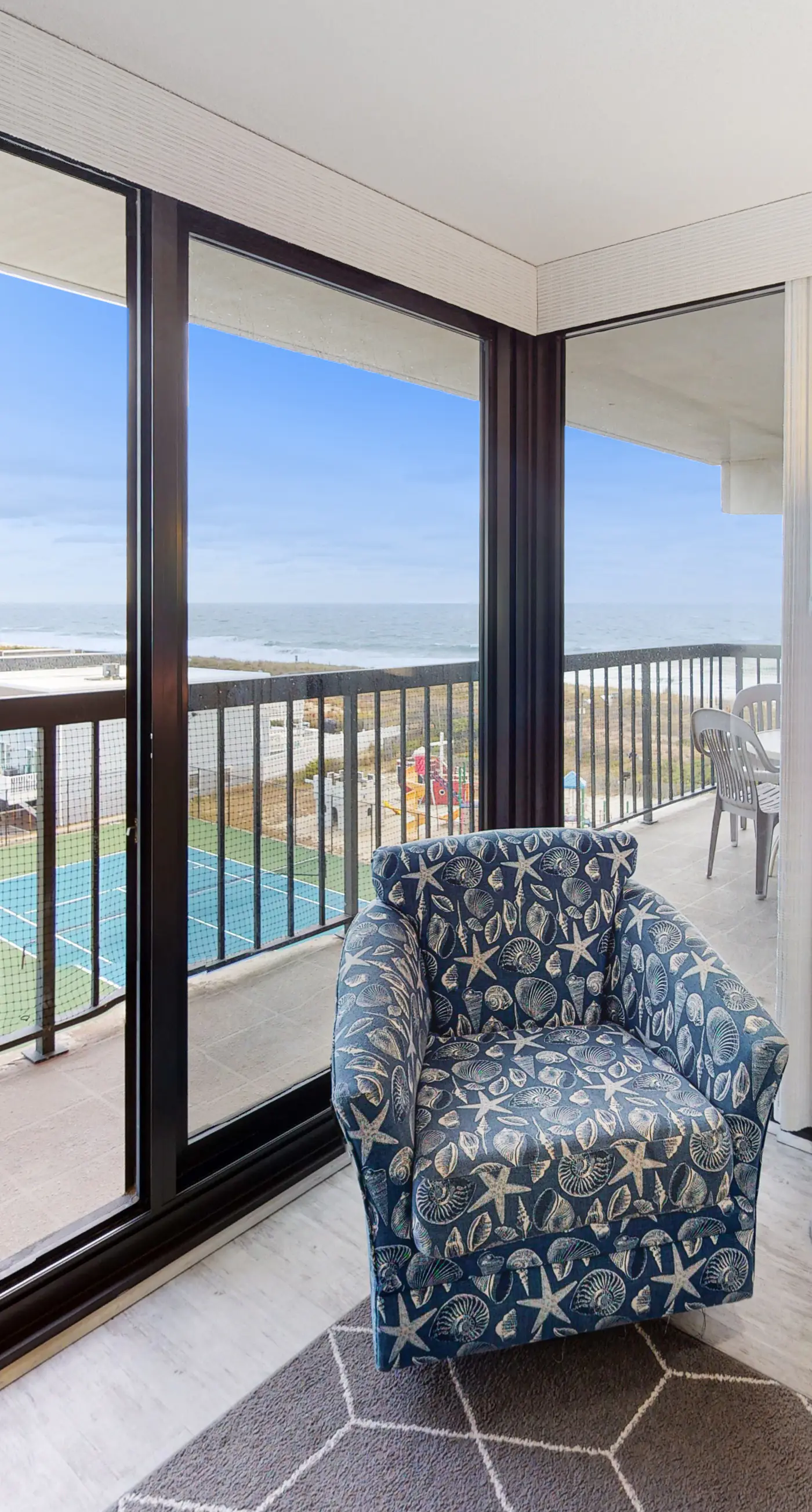 Sea Watch 405 | 2 BD Ocean City, MD Vacation Rental | Vacasa