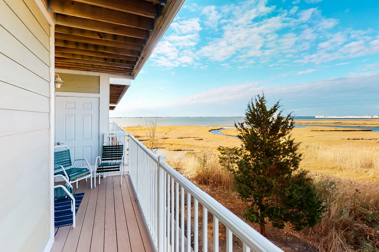 Lucayan 50 | 2 Bed Ocean City, MD Condo | Vacasa