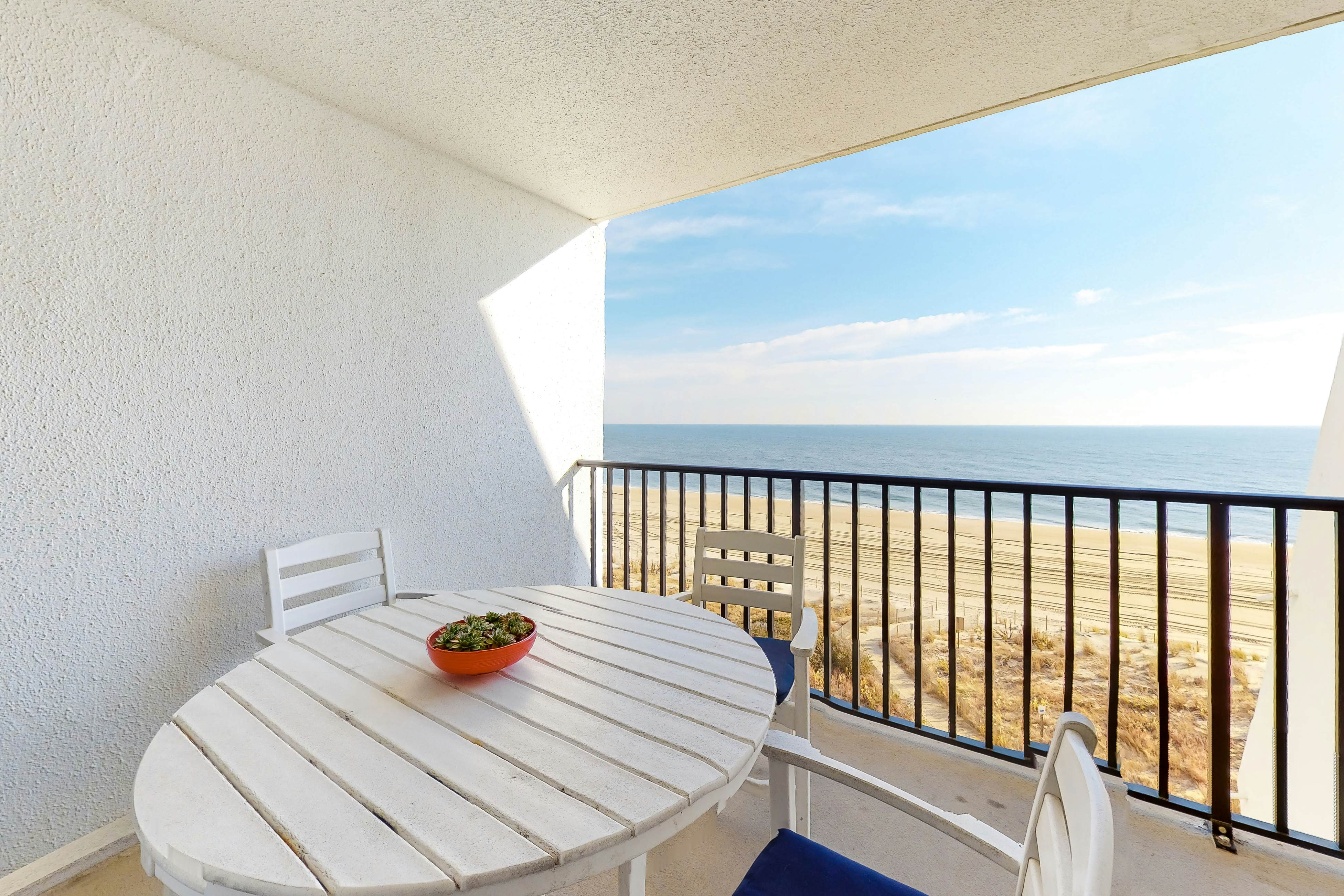 The Pyramid Condo Rentals | Ocean City, MD Vacation Rentals | Vacasa