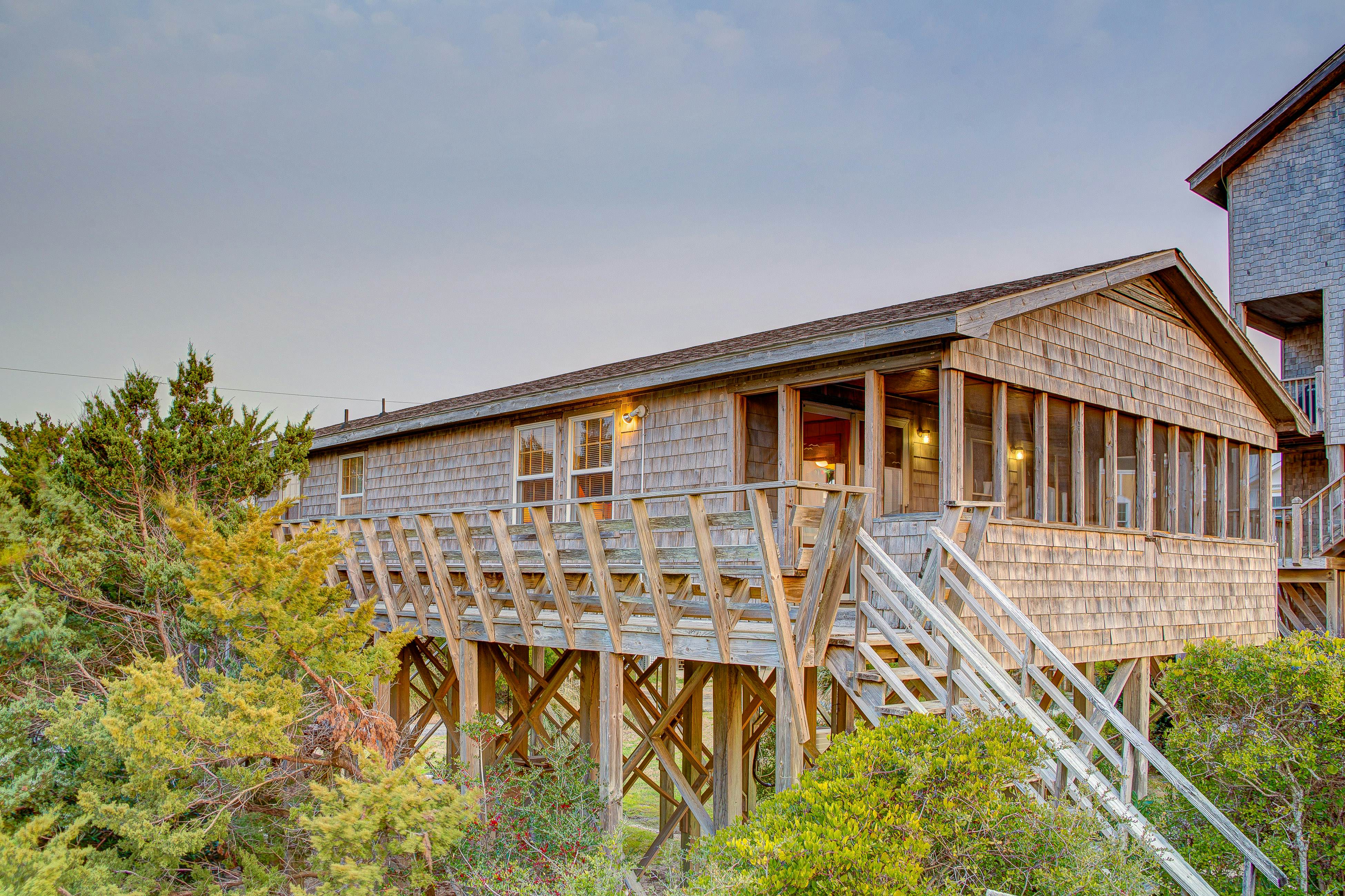 Avon, NC Vacation Rentals, Beach House Rentals, Oceanfront Rentals | Vacasa