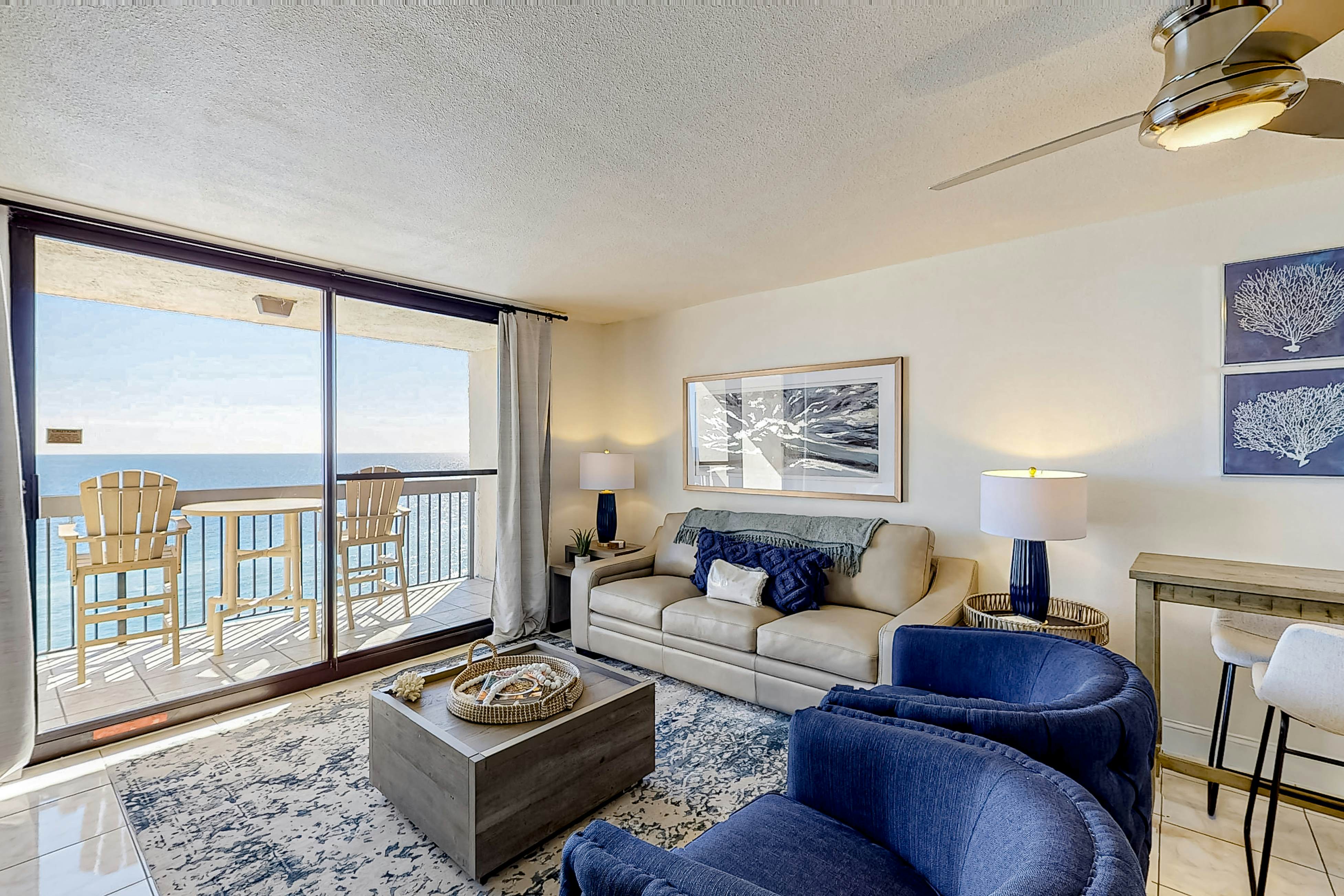 Destin, FL Condos, Vacation Rentals, Beach Houses | Vacasa