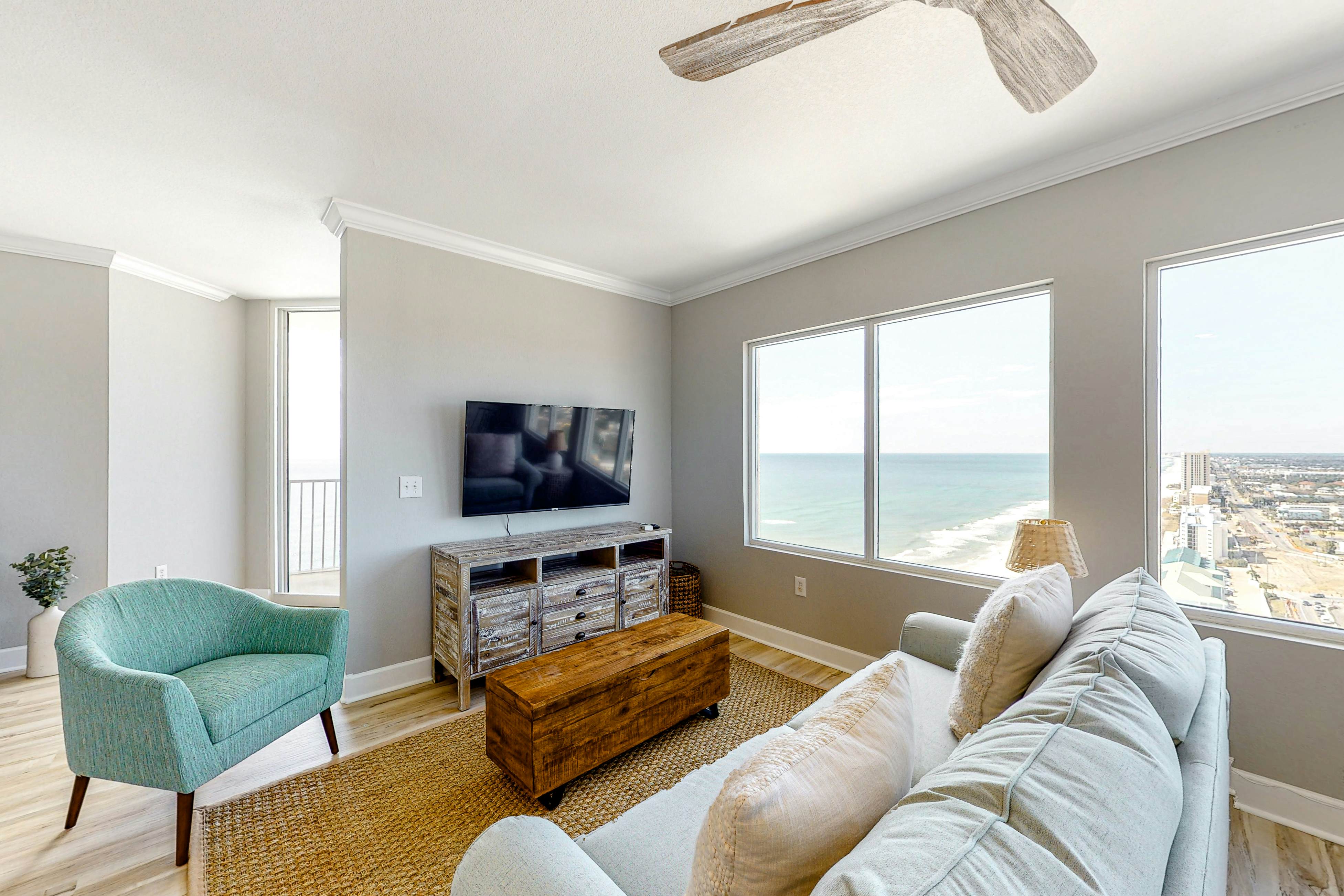 Tidewater Beach Resort | Panama City Beach Condos | Vacasa