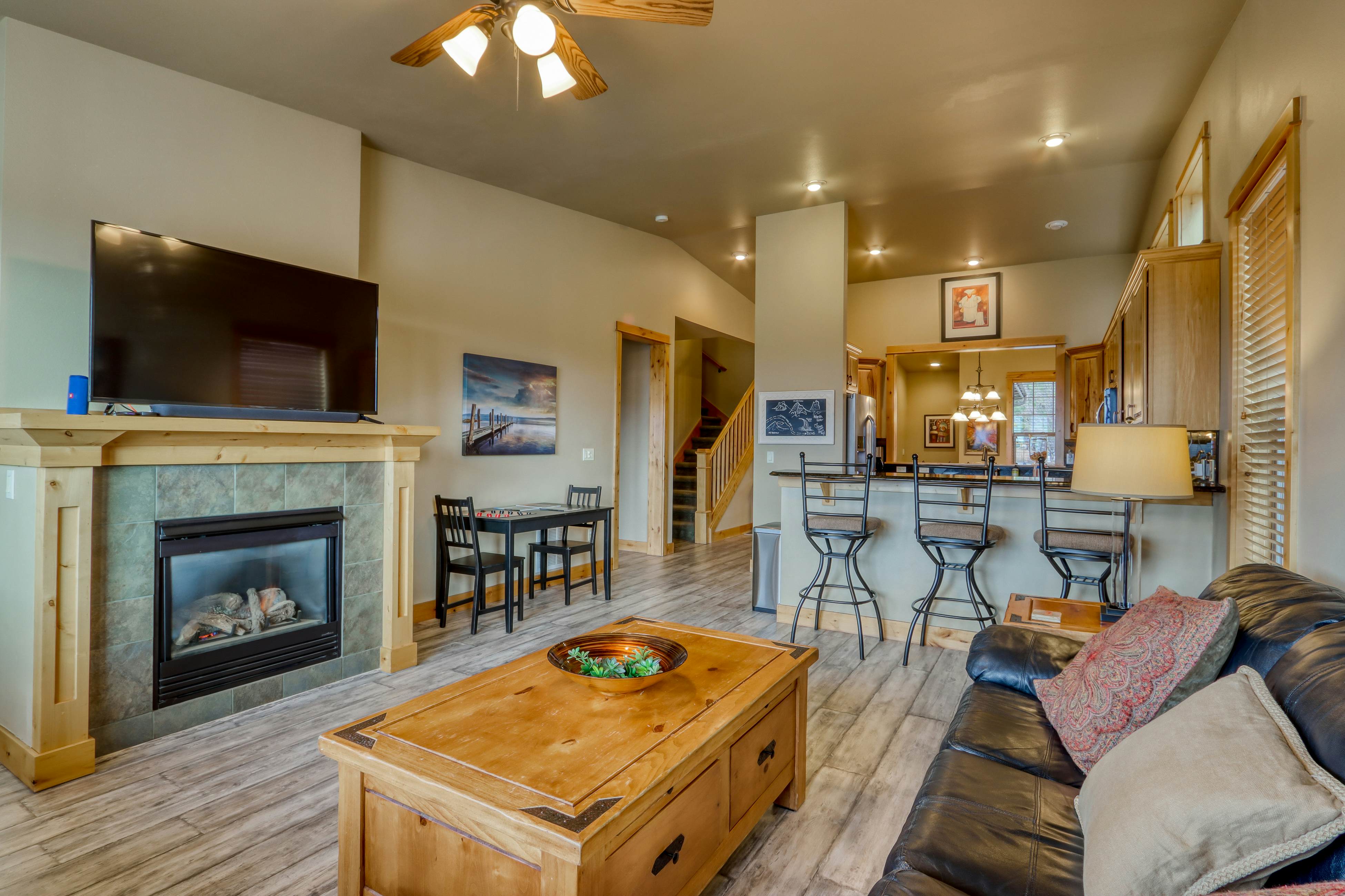 Bend Vacation Rentals, Cabin Rentals, Lodging | Vacasa
