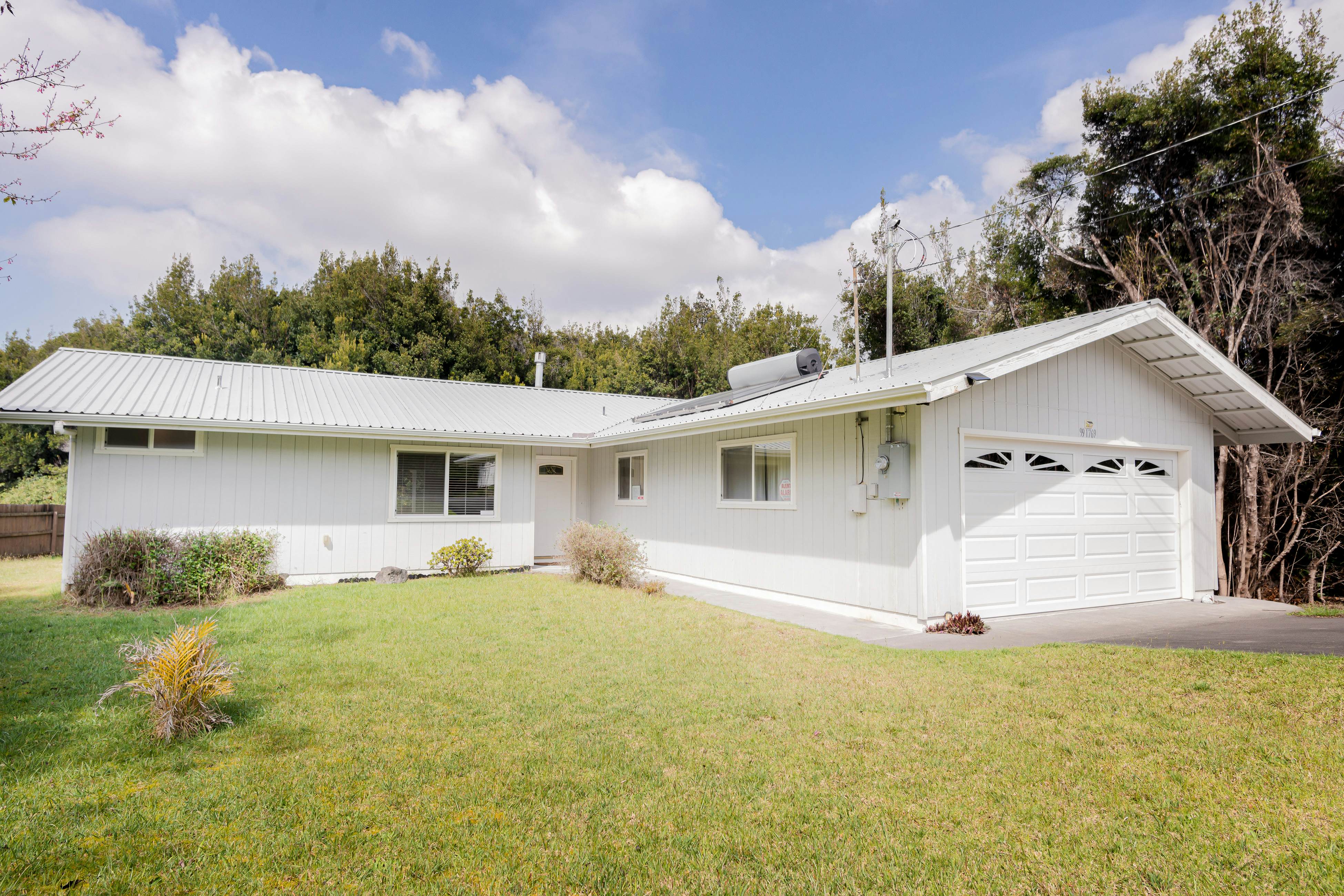 Hawaii House Rentals, Vacation Rentals, Condo Rentals | Vacasa