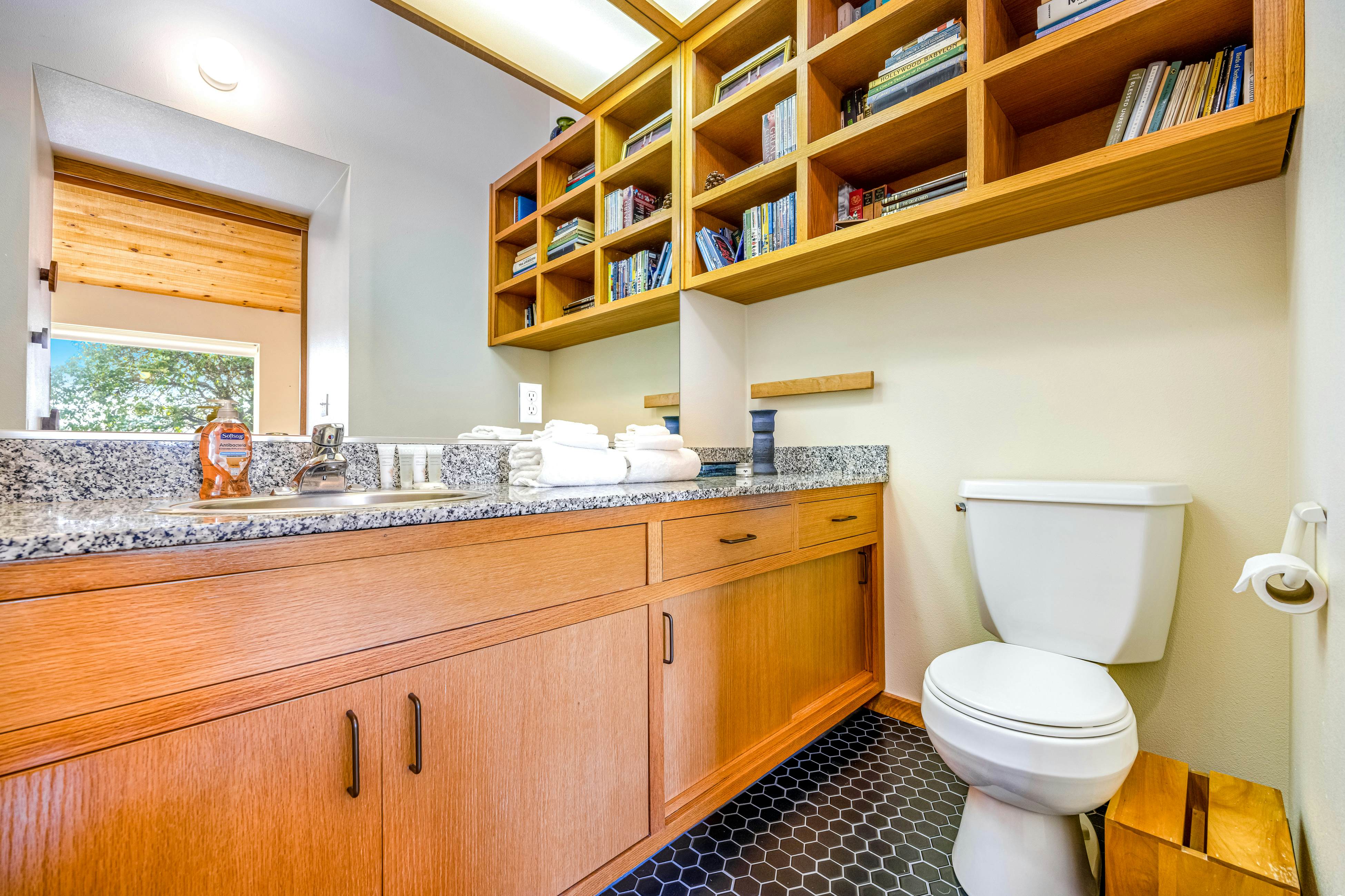 Madrone Cottage | 1 BD Sea Ranch, CA Vacation Rental | Vacasa