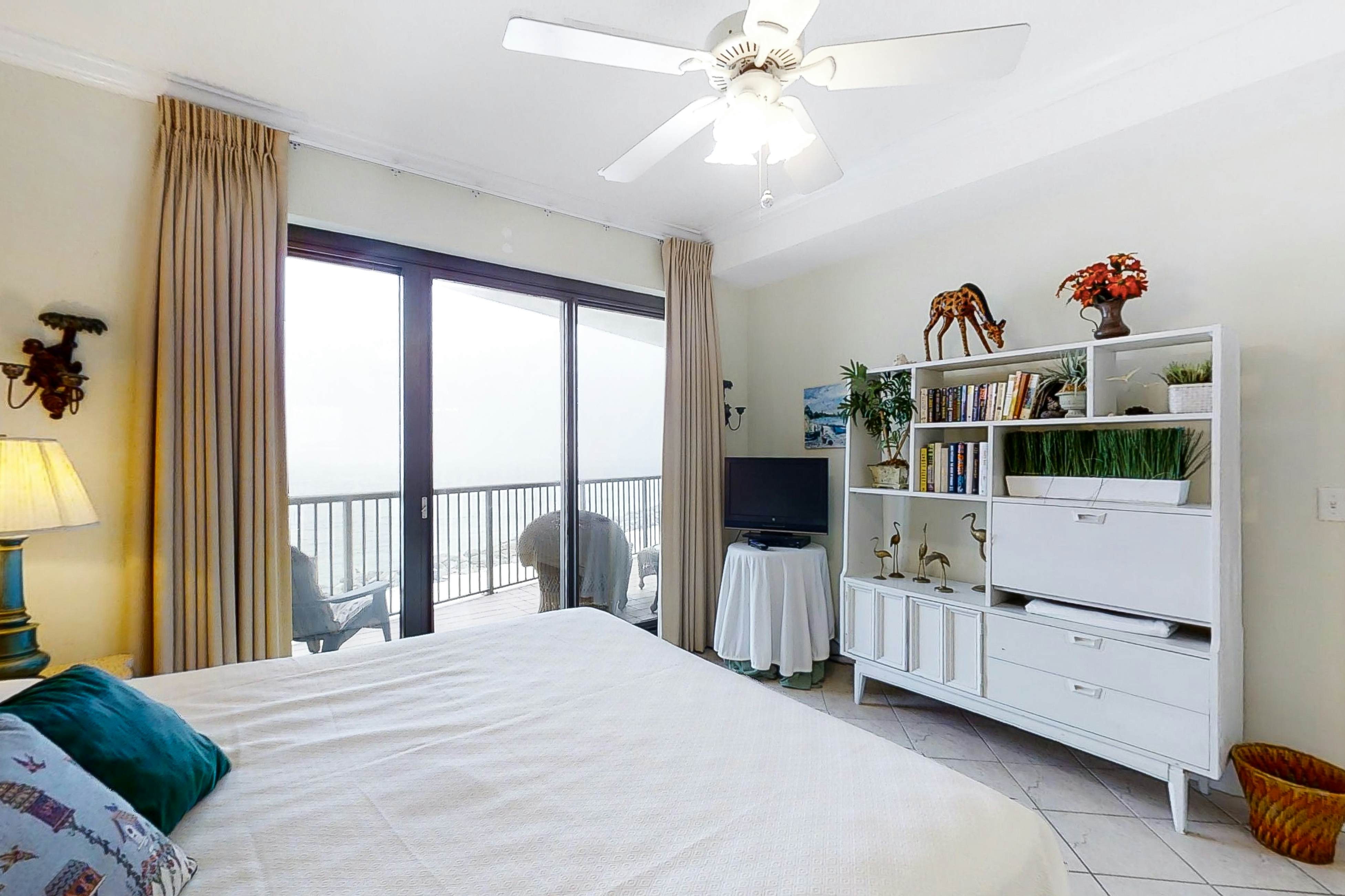 Grand Pointe 206 | 2 BD Orange Beach, AL Vacation Rental | Vacasa