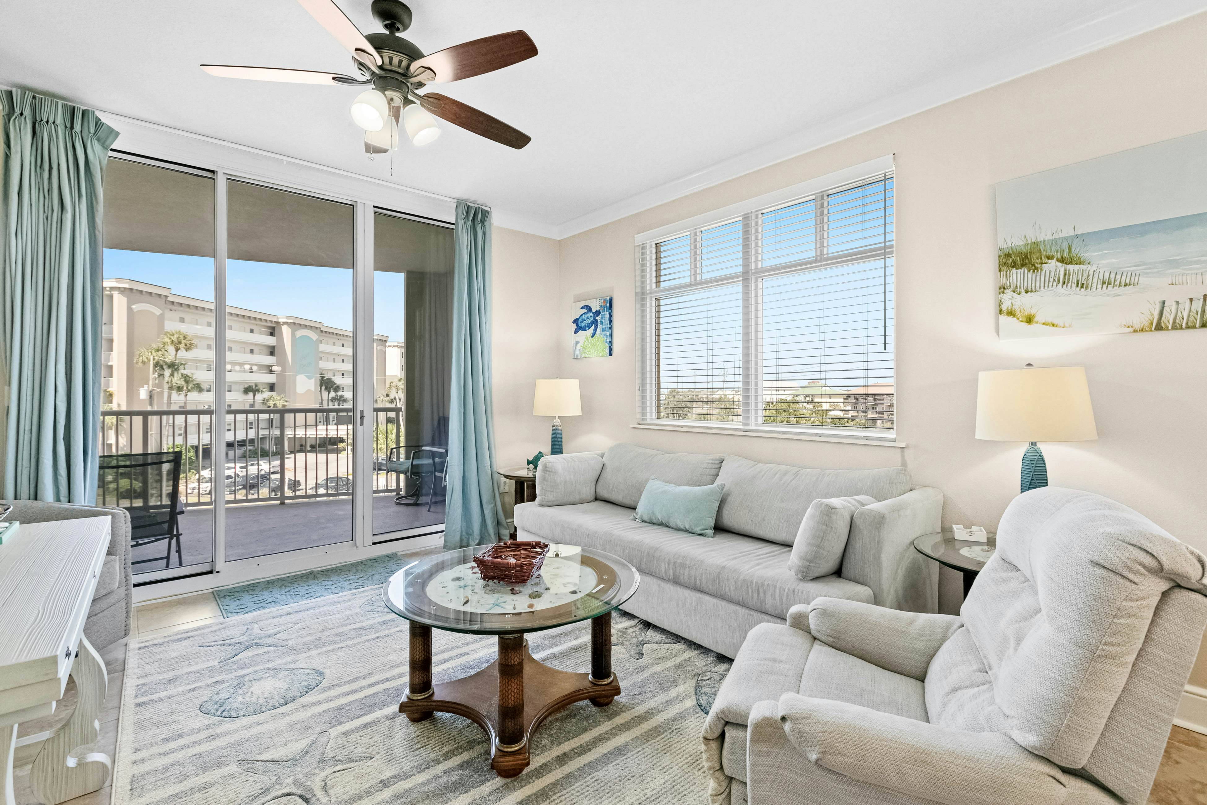Azure Condos, Beachfront Rentals | Fort Walton Beach, FL | Vacasa