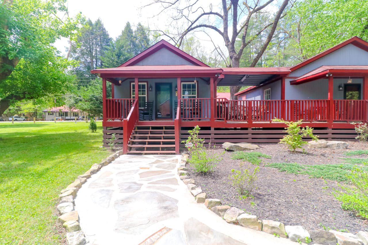 Little Bear Retreat 2 | 0 Bed Helen, GA Studio | Vacasa