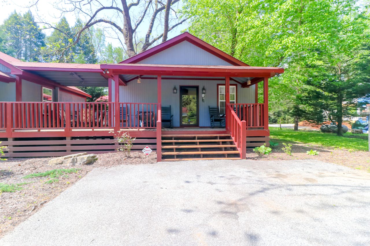 Little Bear Retreat 1 | 3 Bed Helen, GA Cottage | Vacasa