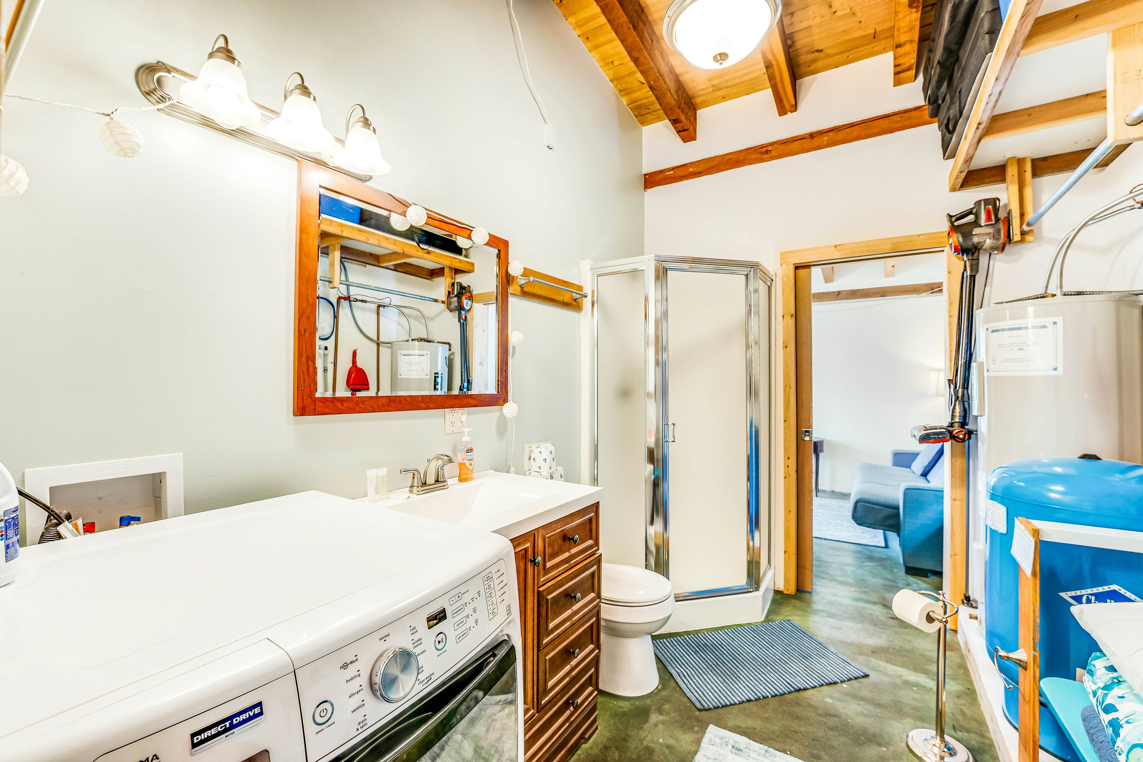Deep Water Cabin | 0 BD Chelan, WA Vacation Rental | Vacasa
