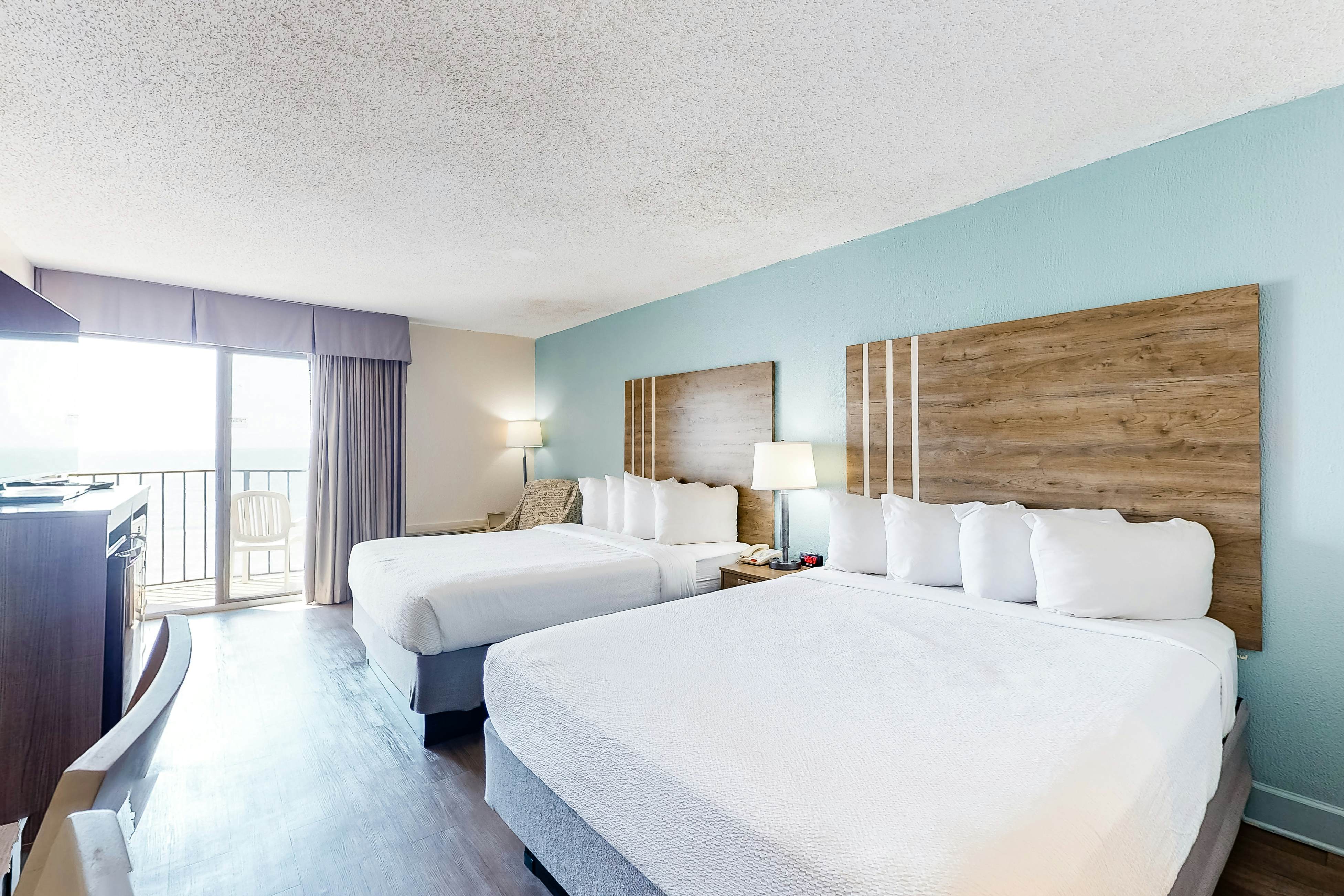 Carolinian Beach Resort & Oceanfront Hotel | Vacasa