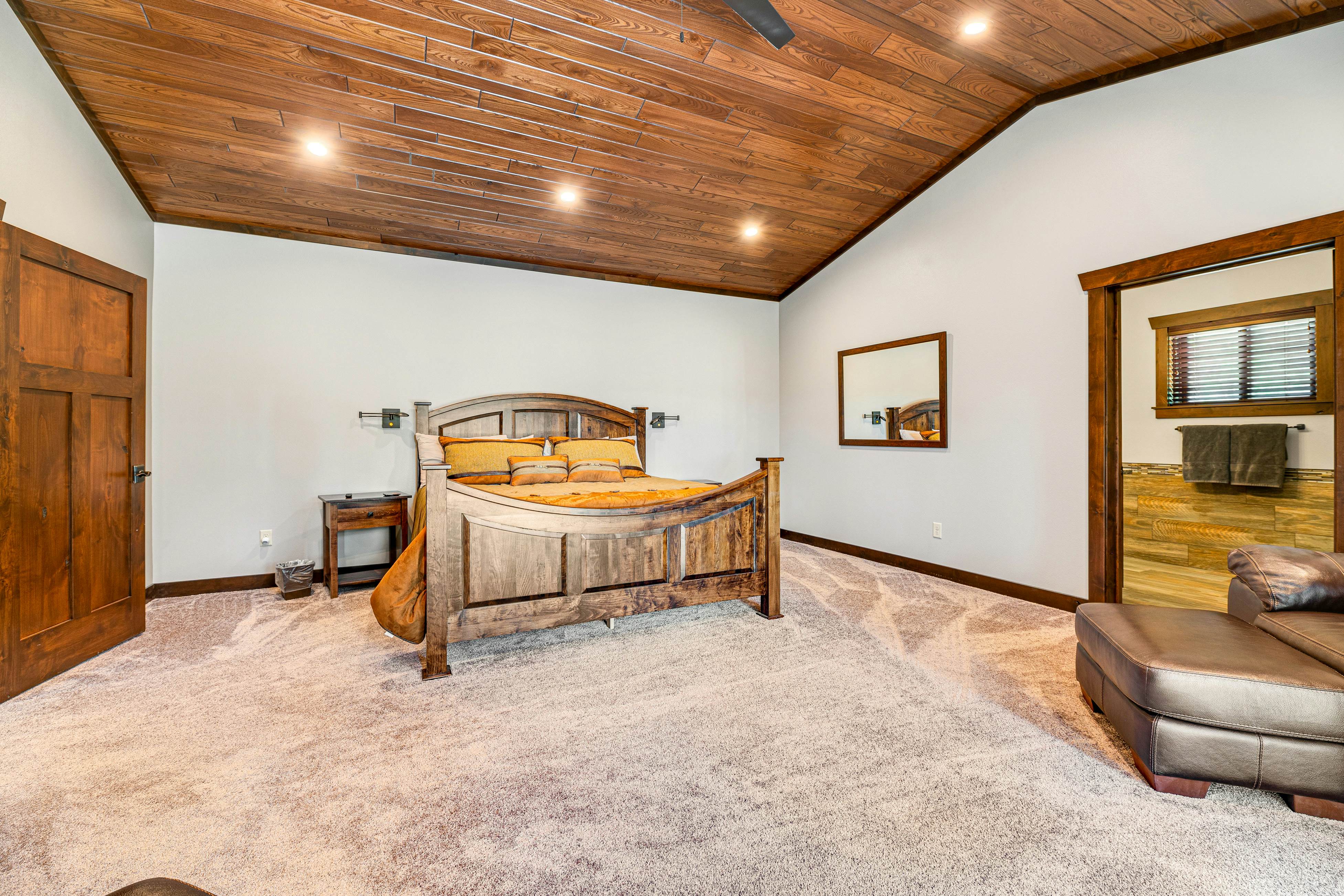 Whiskey Ridge Lodge | 5 BD Sturgis, SD Vacation Rental | Vacasa