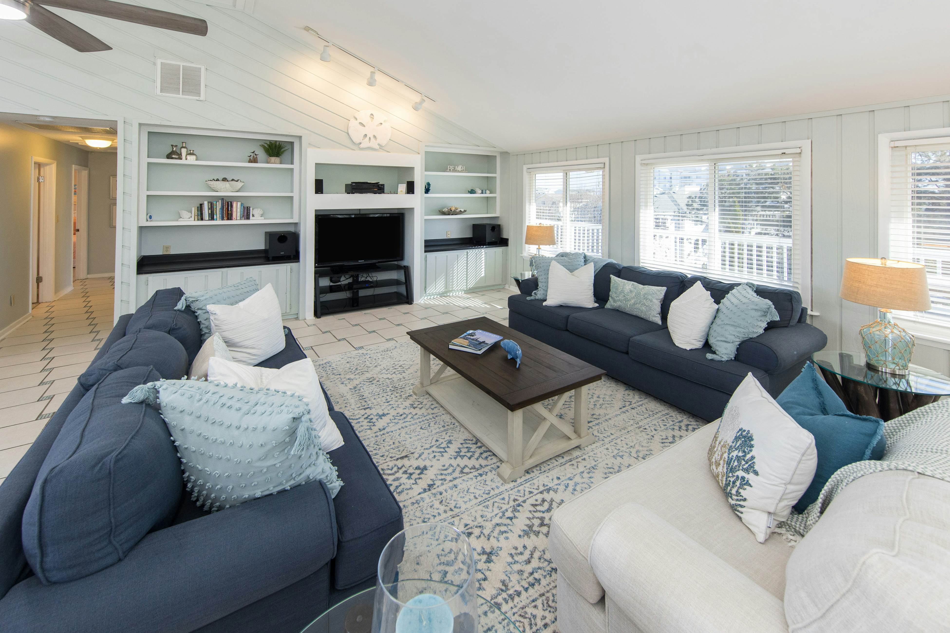 Sandbridge Beach Rentals, Vacation Rentals, Cottages | Vacasa