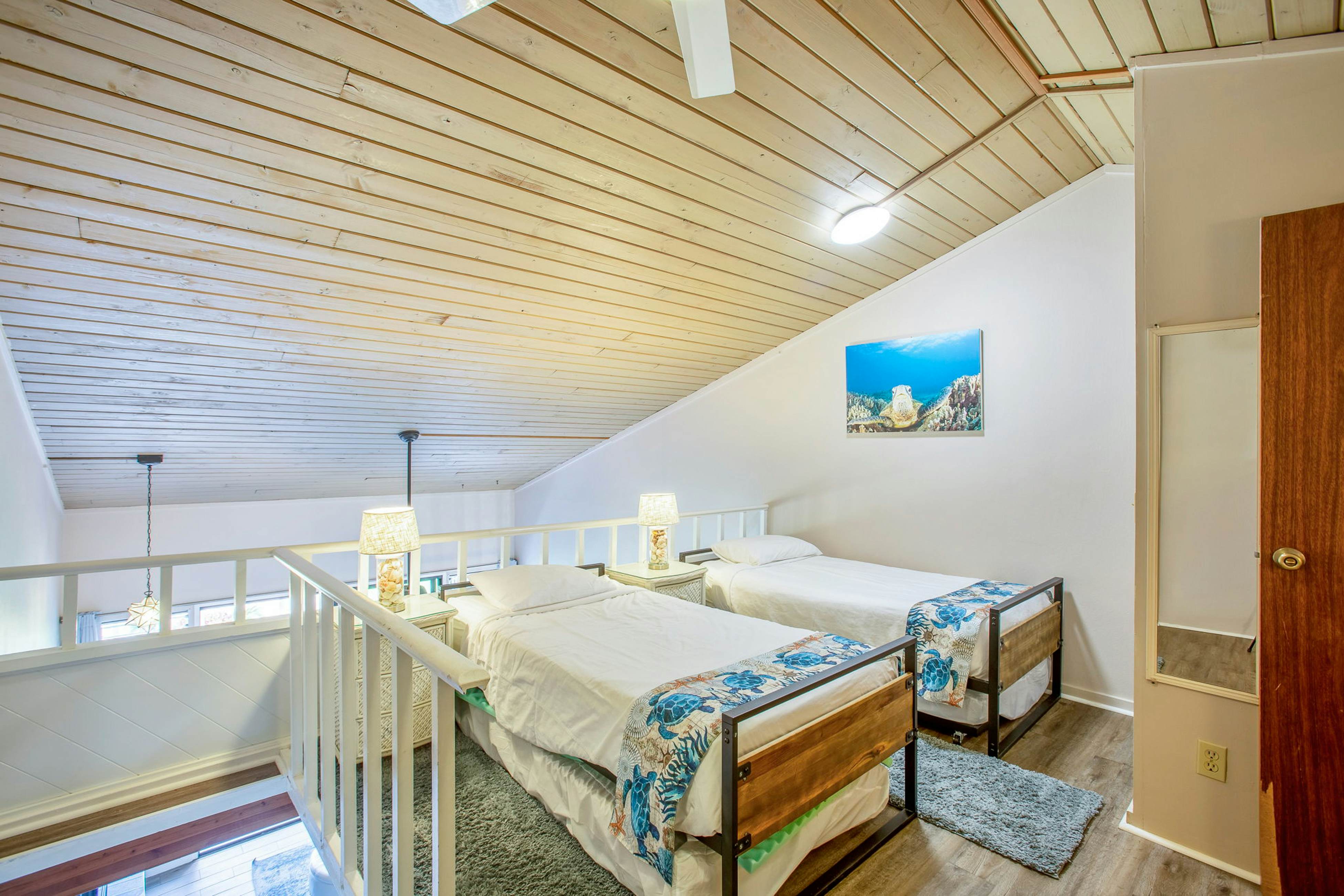 Mahina Surf 215 | 2 BD Lahaina, HI Vacation Rental | Vacasa