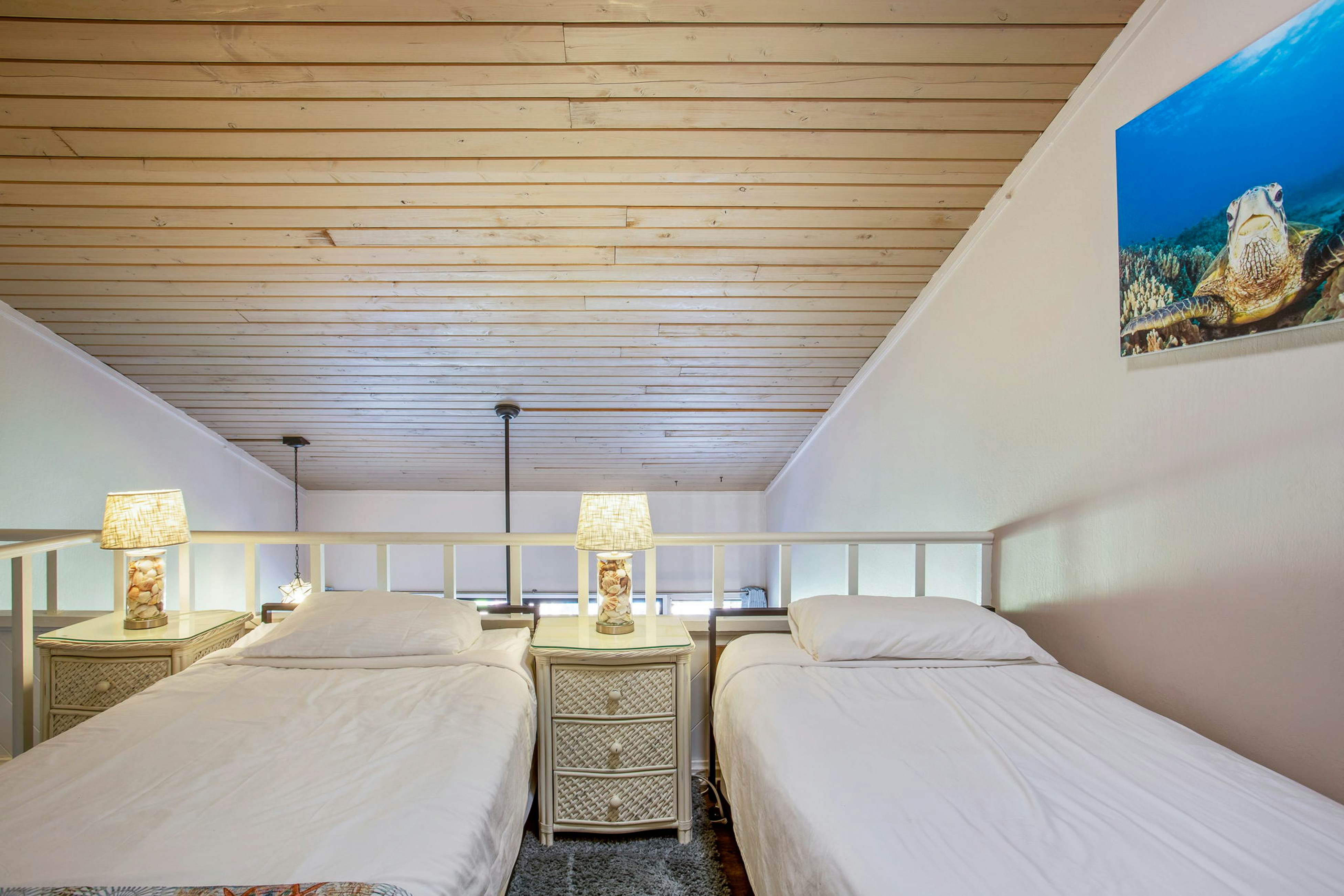 Mahina Surf 215 | 2 BD Lahaina, HI Vacation Rental | Vacasa