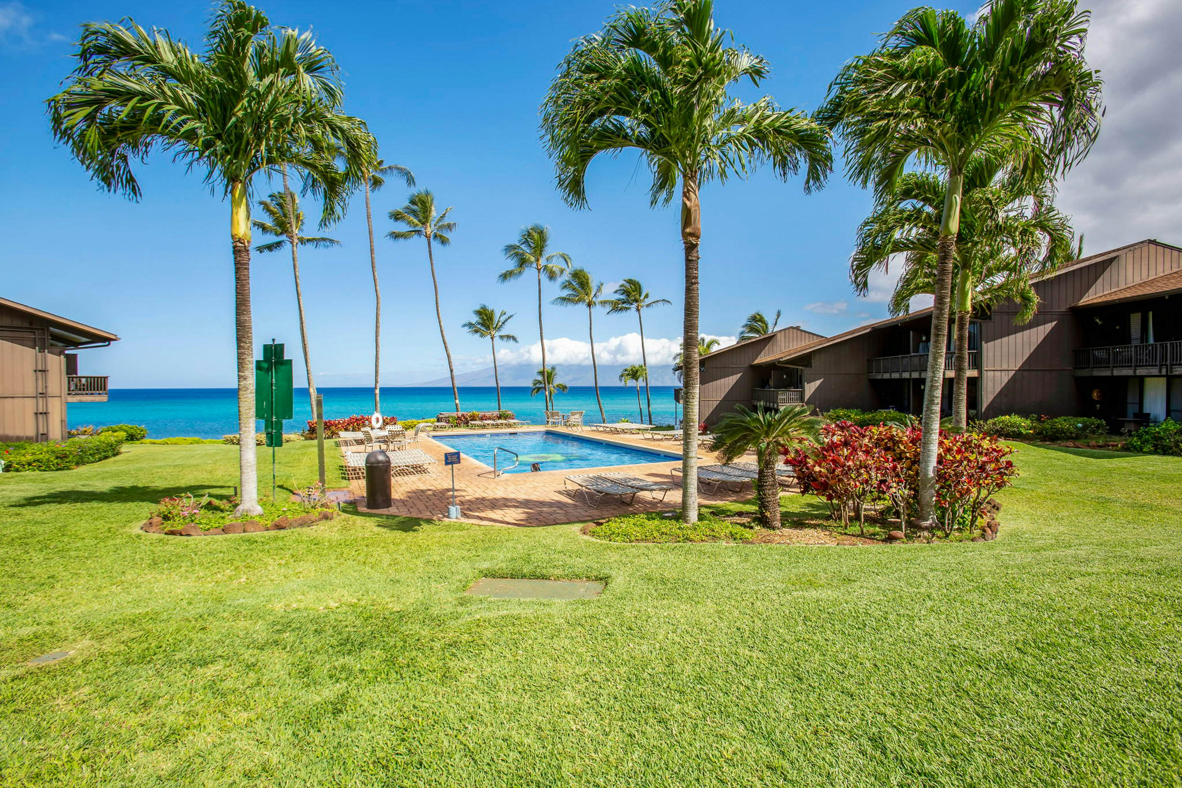 Mahina Surf 215 | 2 BD Lahaina, HI Vacation Rental | Vacasa