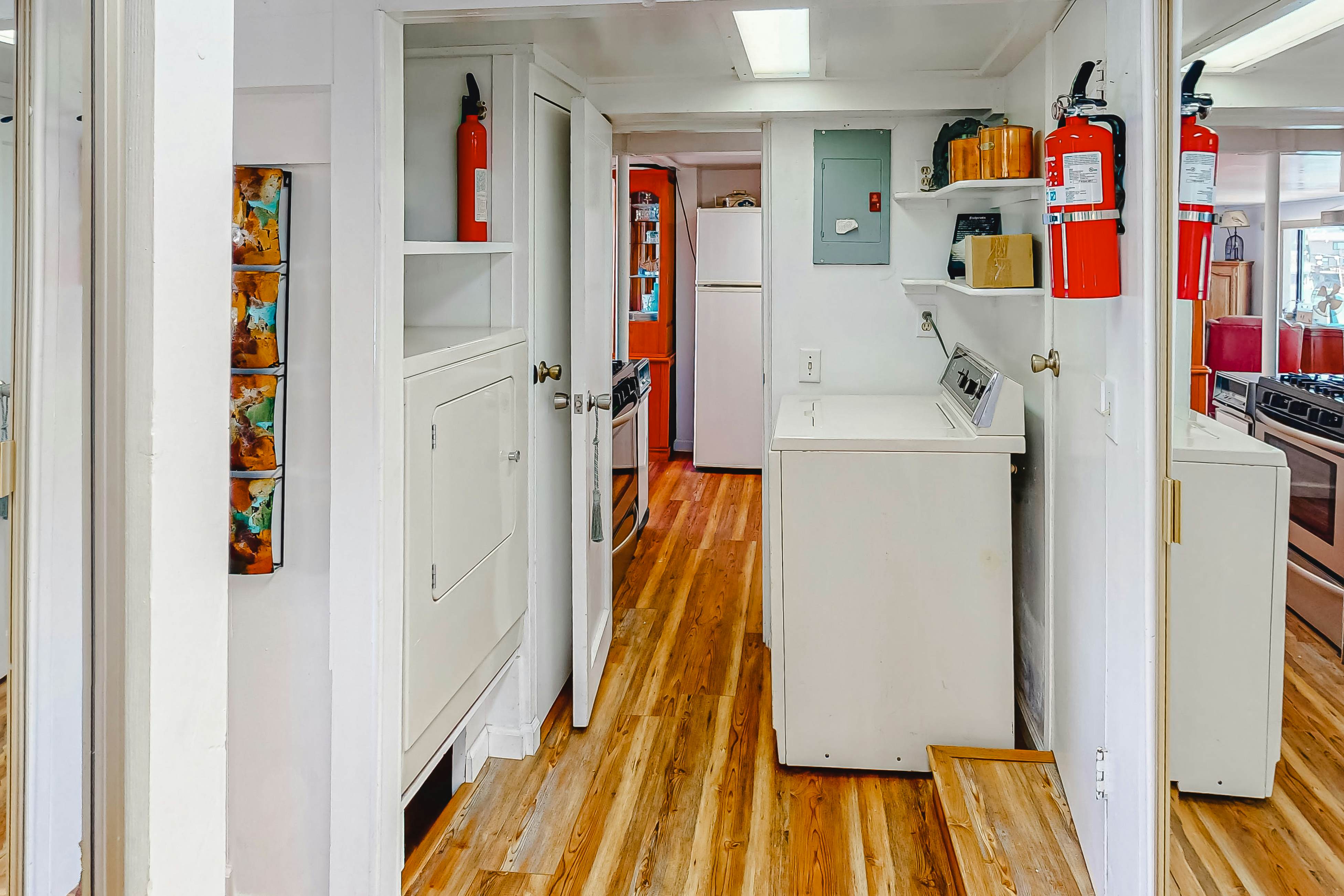 Paha Lakefront | 4 BD Bass Lake, CA Vacation Rental | Vacasa